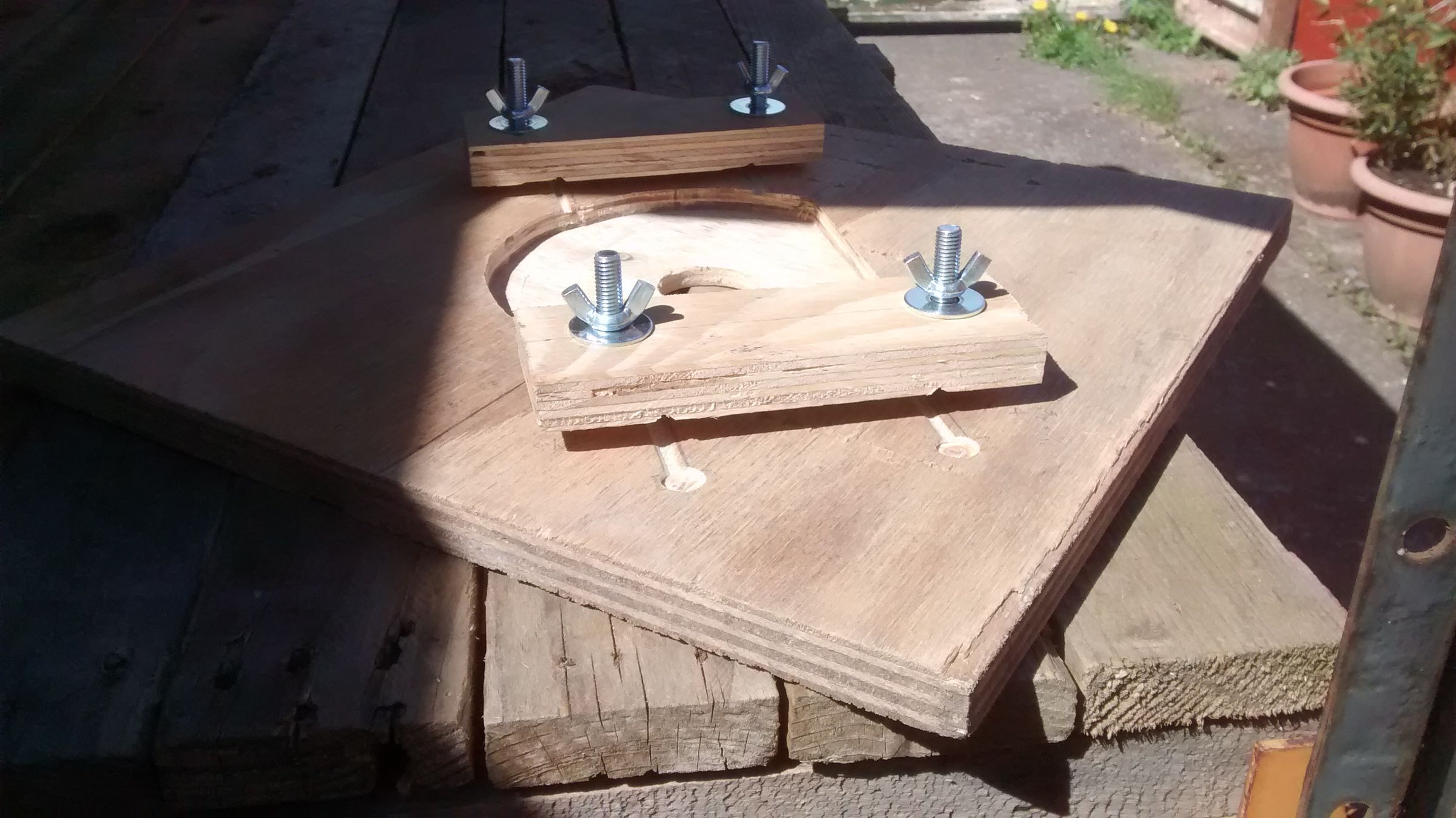 Table Router (Plunge Router Mount) : 5 Steps (with Pictures ...