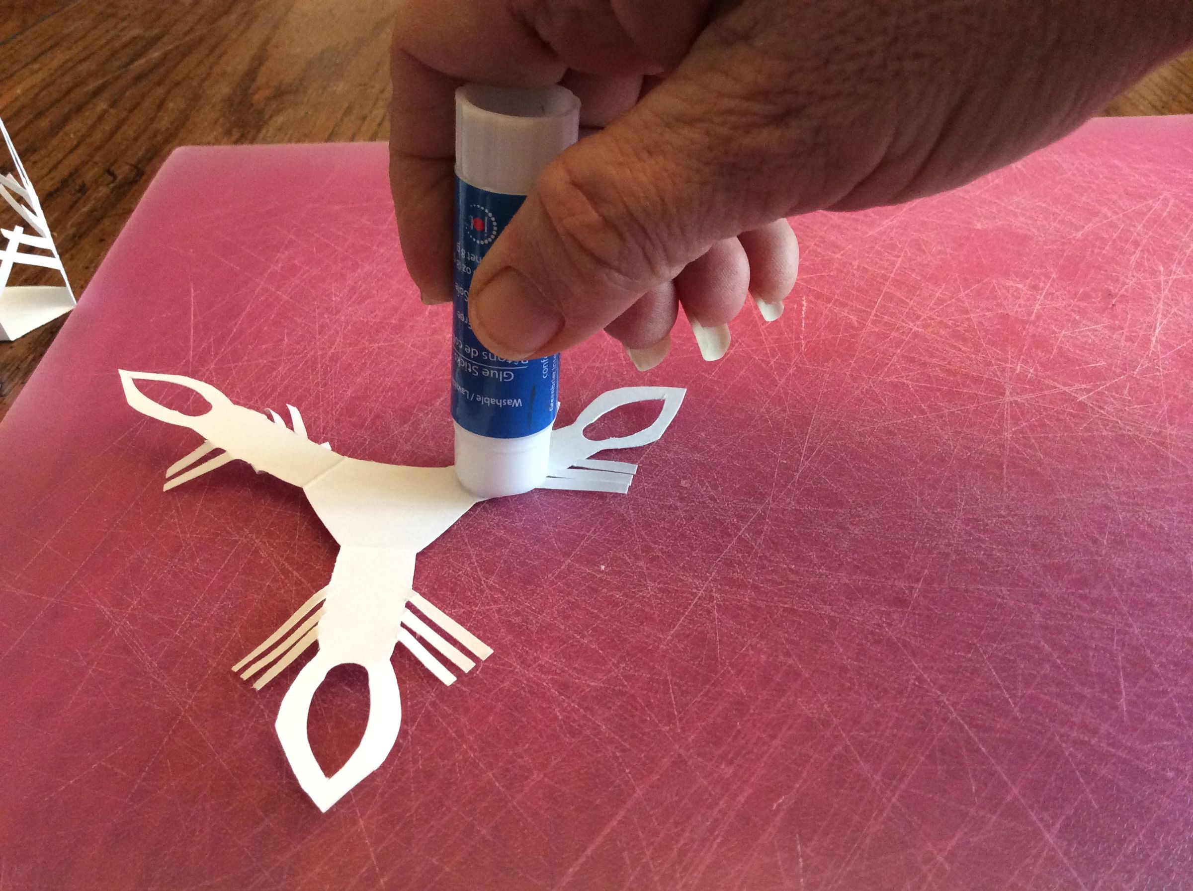 3 D Paper Snow Decoration : 7 Steps (with Pictures) - Instructables