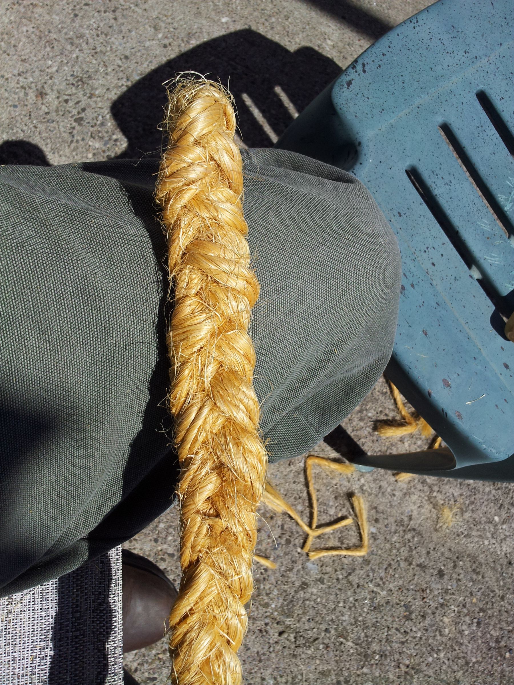 Rope From Bale Twine Waste : 7 Steps (with Pictures) - Instructables