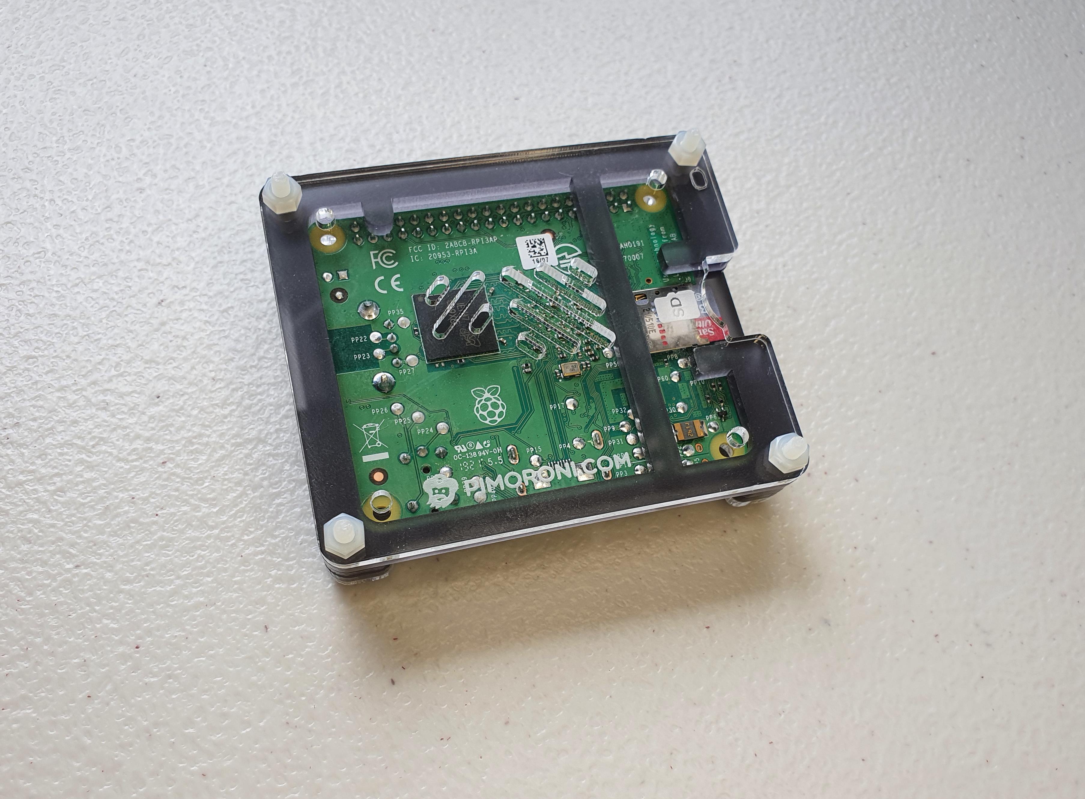 DIY Raspberry Pi 24" Digital Picture Photo Frame : 14 Steps (with ...