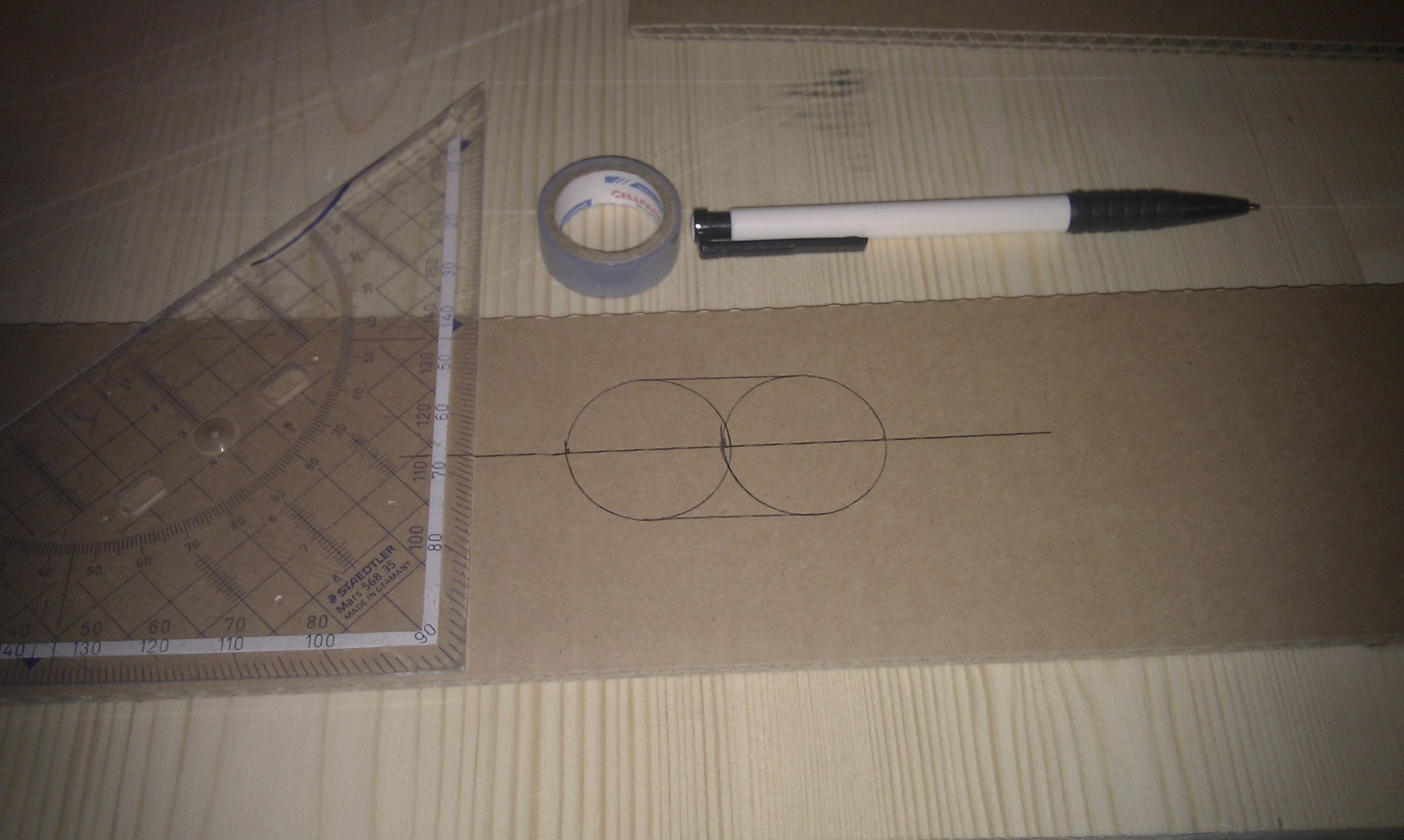 Cardboard Toolbox : 9 Steps - Instructables