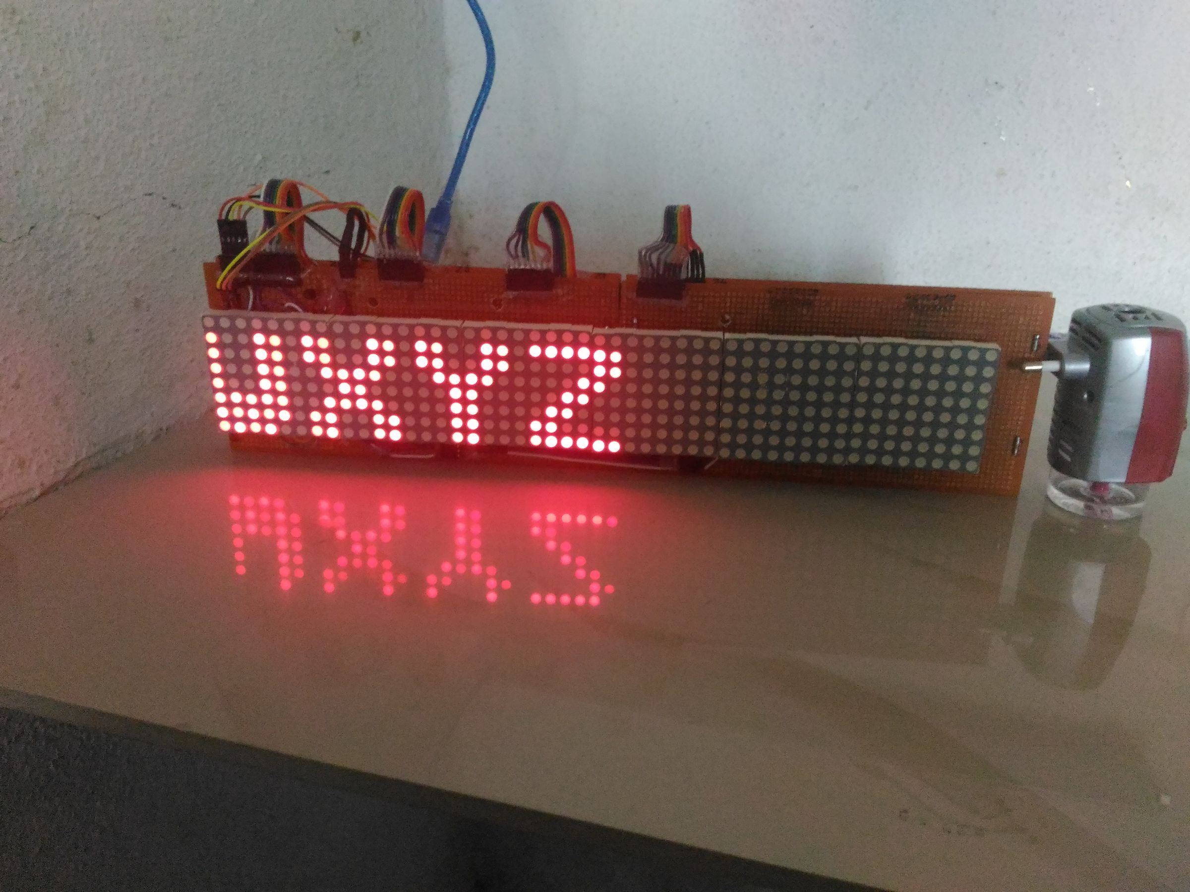 48 X 8 Scrolling LED Matrix Display Using Arduino and Shift Registers ...