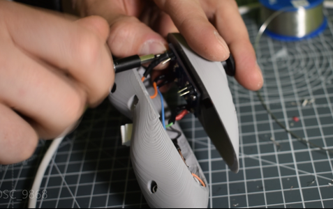 One-Hand 3D Printed Controller for Microcontroller Projects : 3 Steps ...