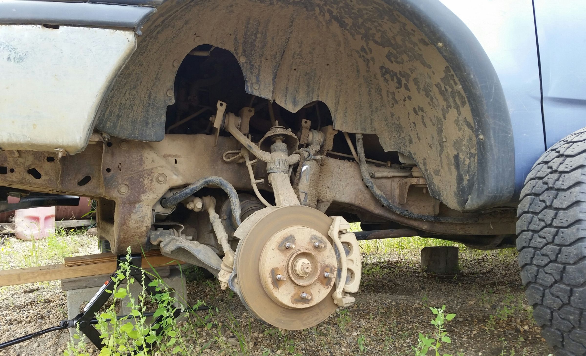 Emergency Tire Change Procedure : 22 Steps (with Pictures) - Instructables