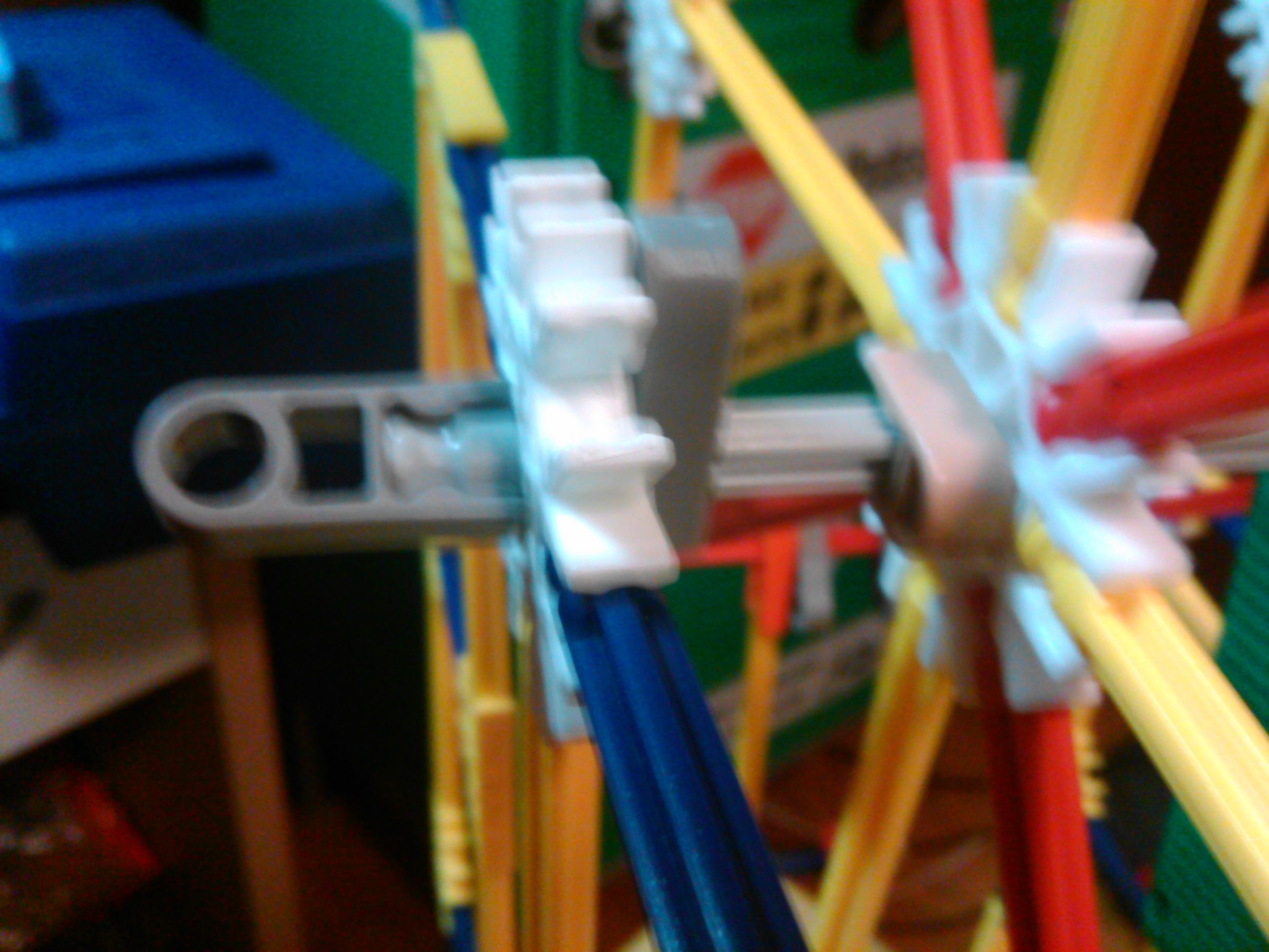 Simple K'NEX Ferris Wheel : 14 Steps - Instructables