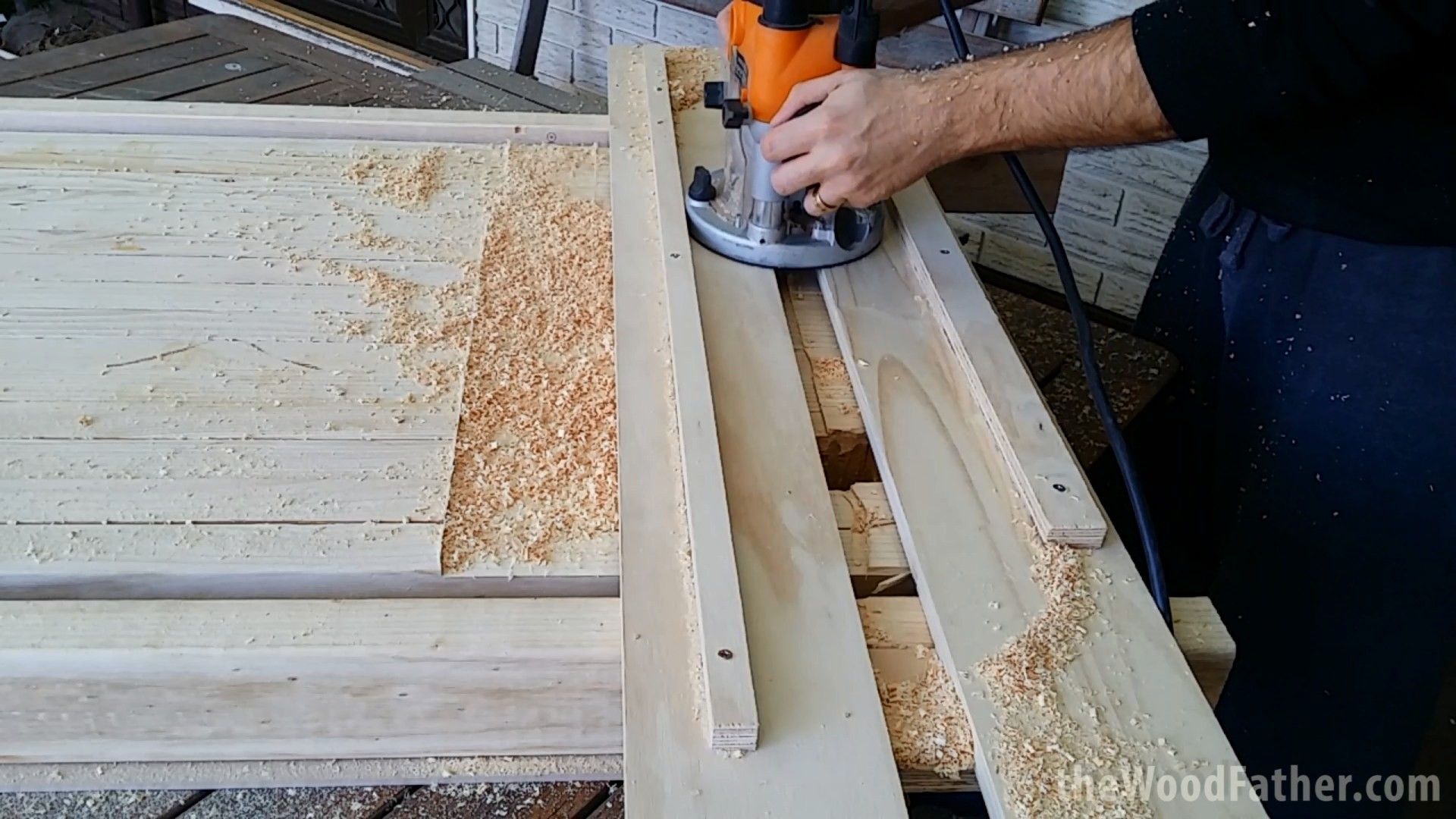 A Solid and Cheap 2x4 Workbench : 10 Steps (with Pictures) - Instructables