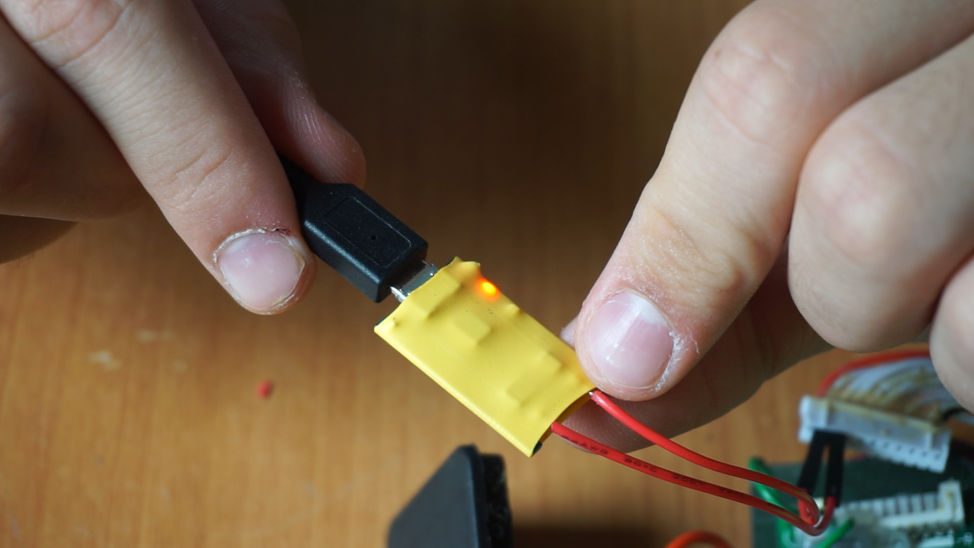 How to Balance a Battery Pack With USB or the Traditional Method ...