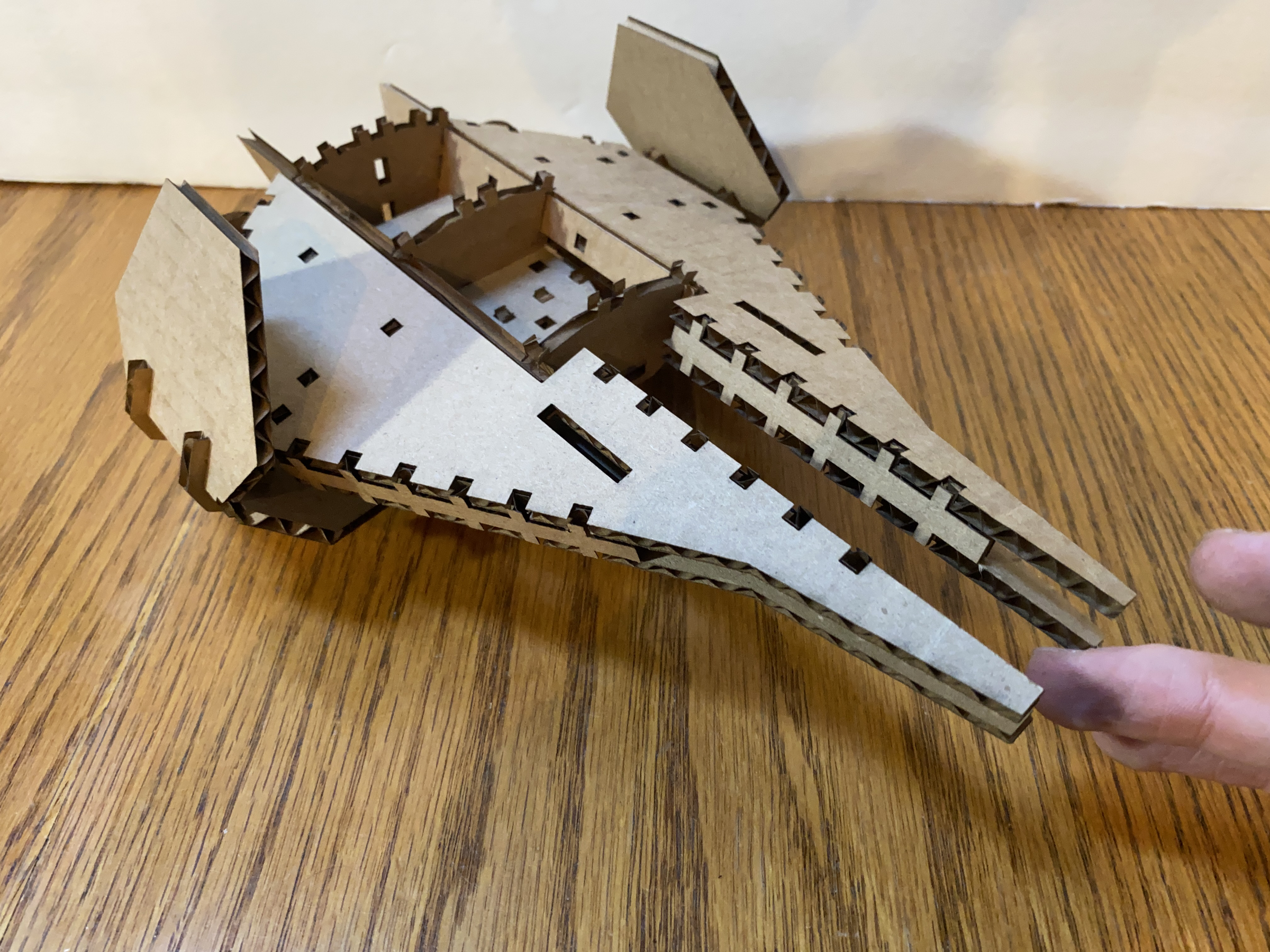 Cardboard Jedi Starfighter : 22 Steps (with Pictures) - Instructables