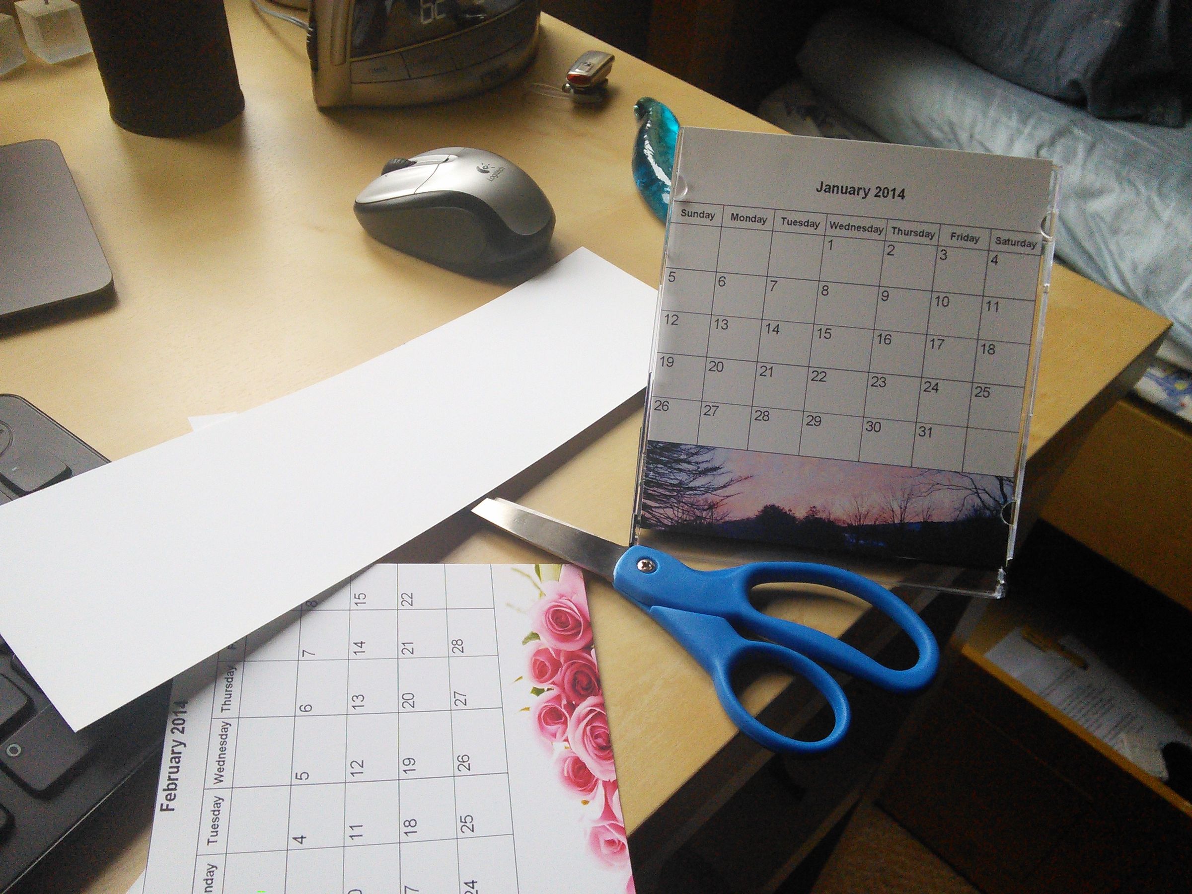 CD Case Calendar : 4 Steps (with Pictures) - Instructables