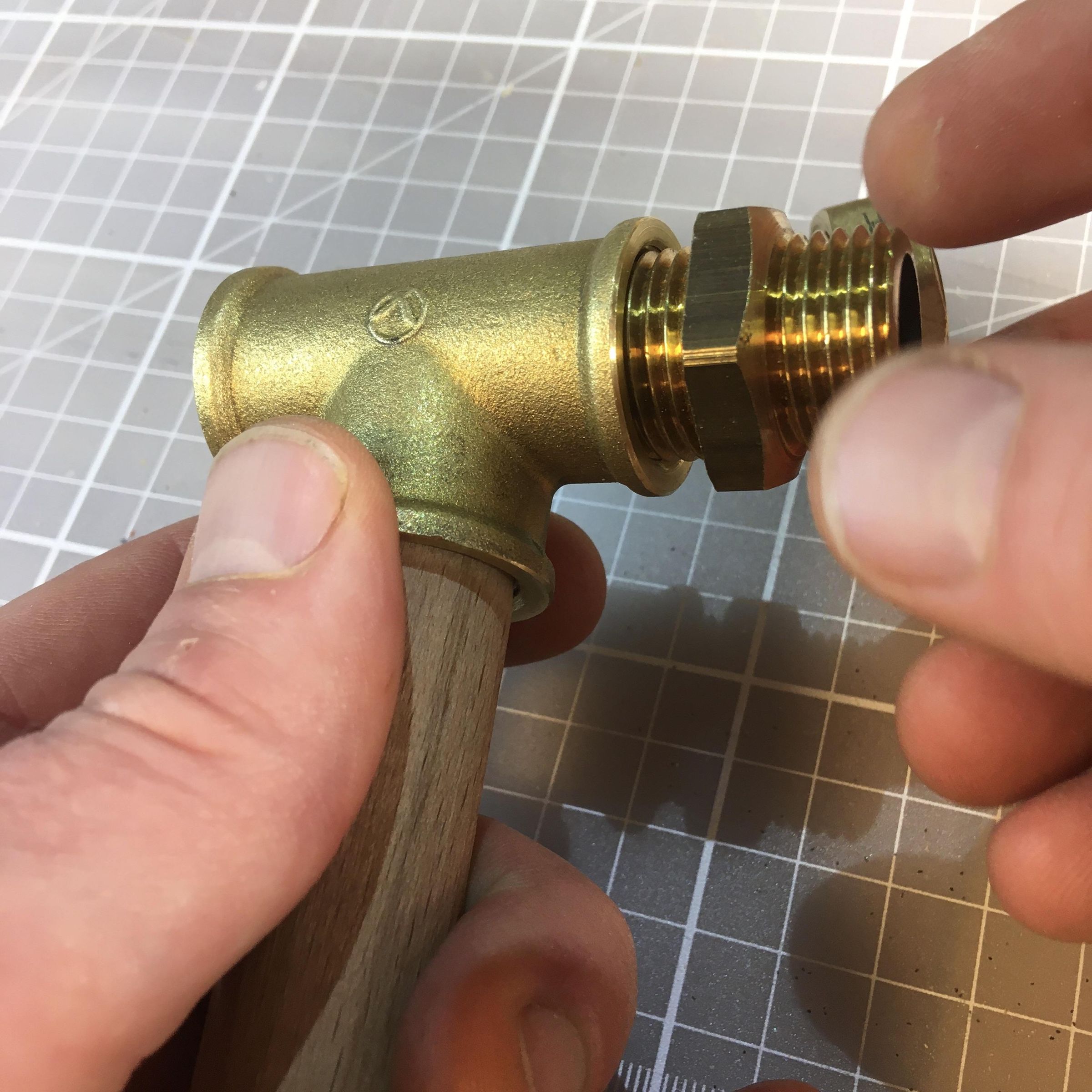 It's Dead Blow Hammer Time : 7 Steps (with Pictures) - Instructables