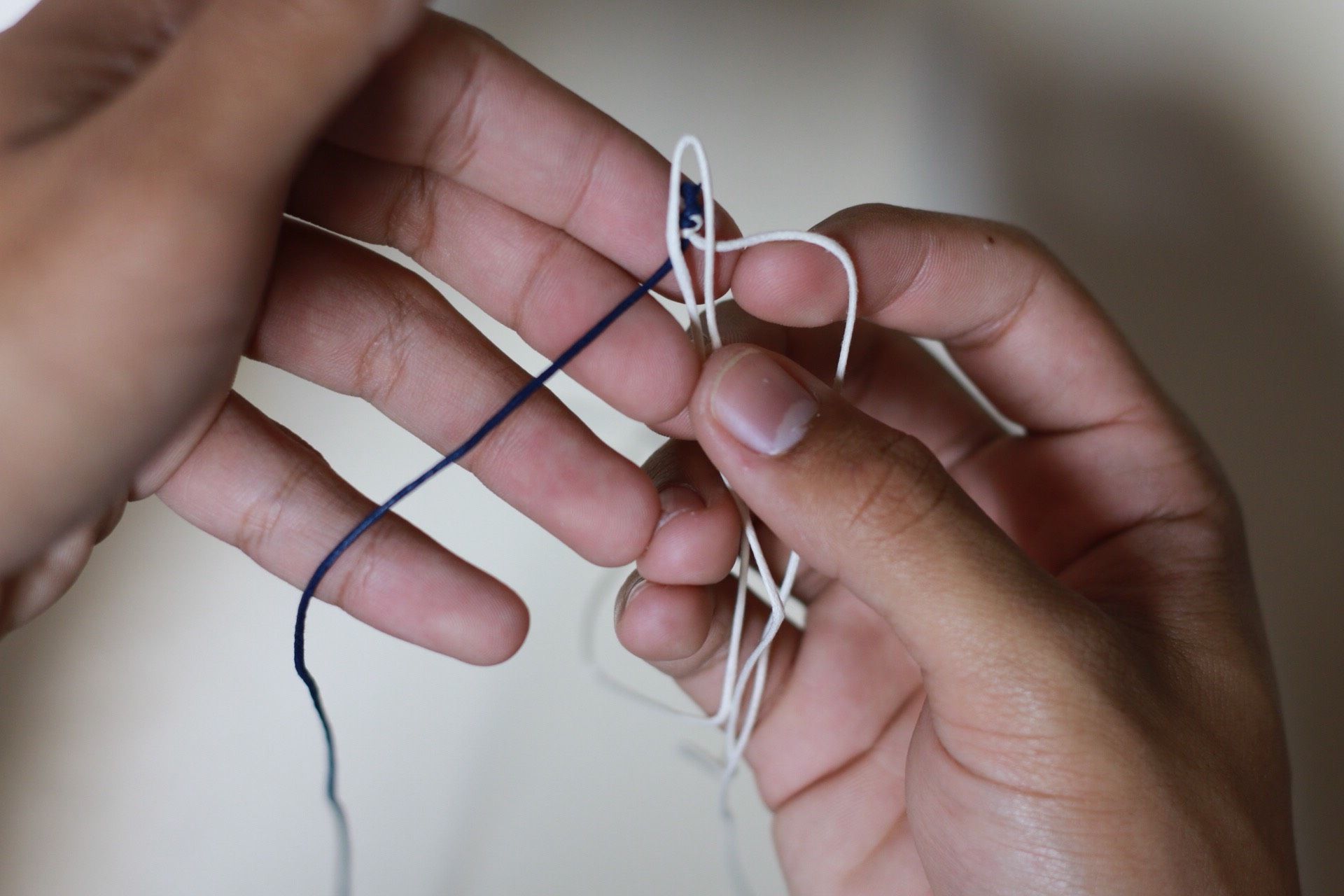 Cobra Stitch Cord Bracelet (tutorial) : 10 Steps (with Pictures ...