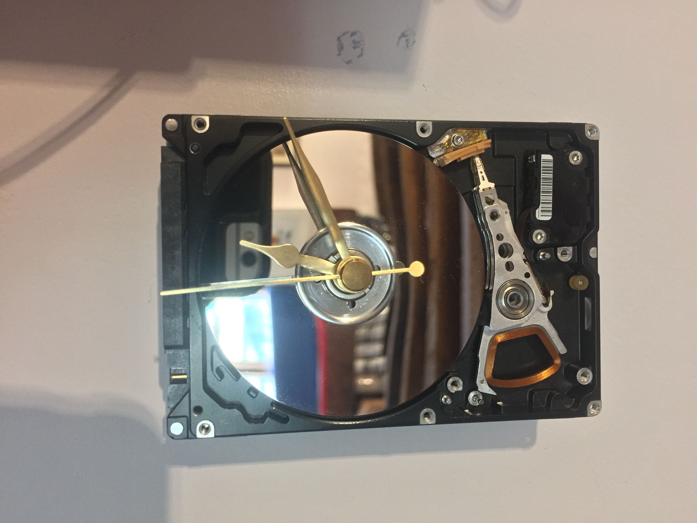 Hard Drive Clock : 12 Steps (with Pictures) - Instructables