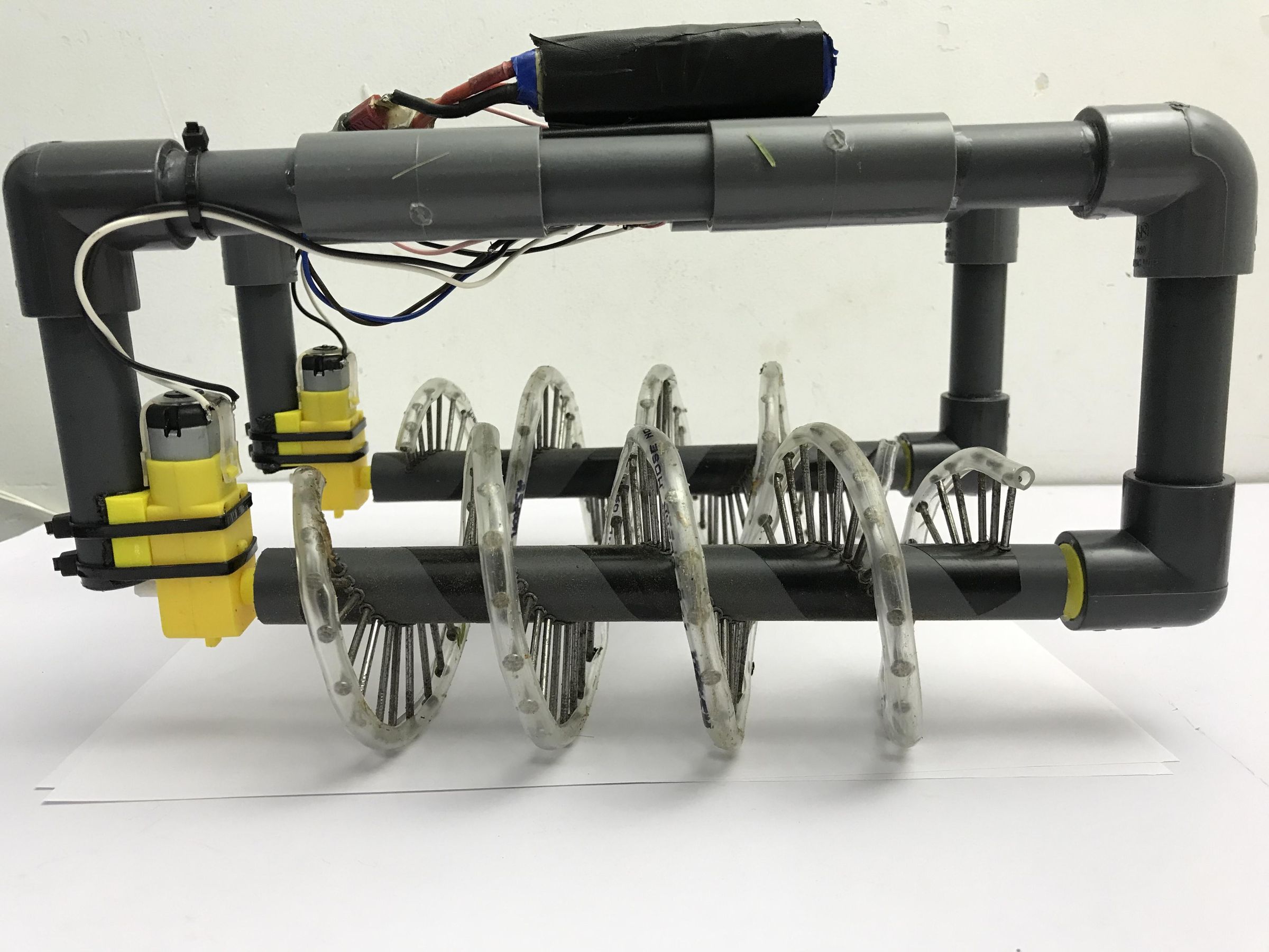 SCREW DRIVE RC TANK : 11 Steps (with Pictures) - Instructables