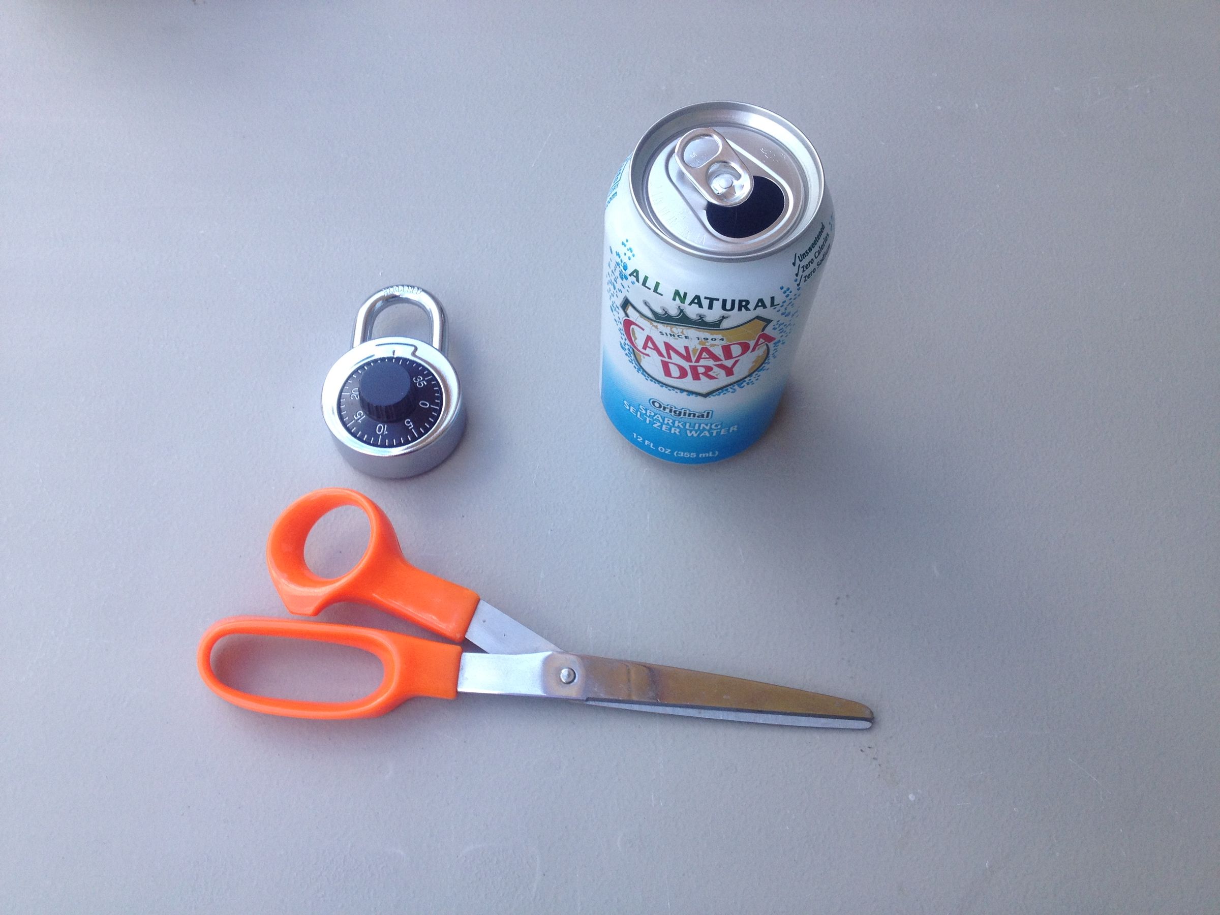 Open Pad Locks and Combination Locks With a Soda Can : 7 Steps (with ...
