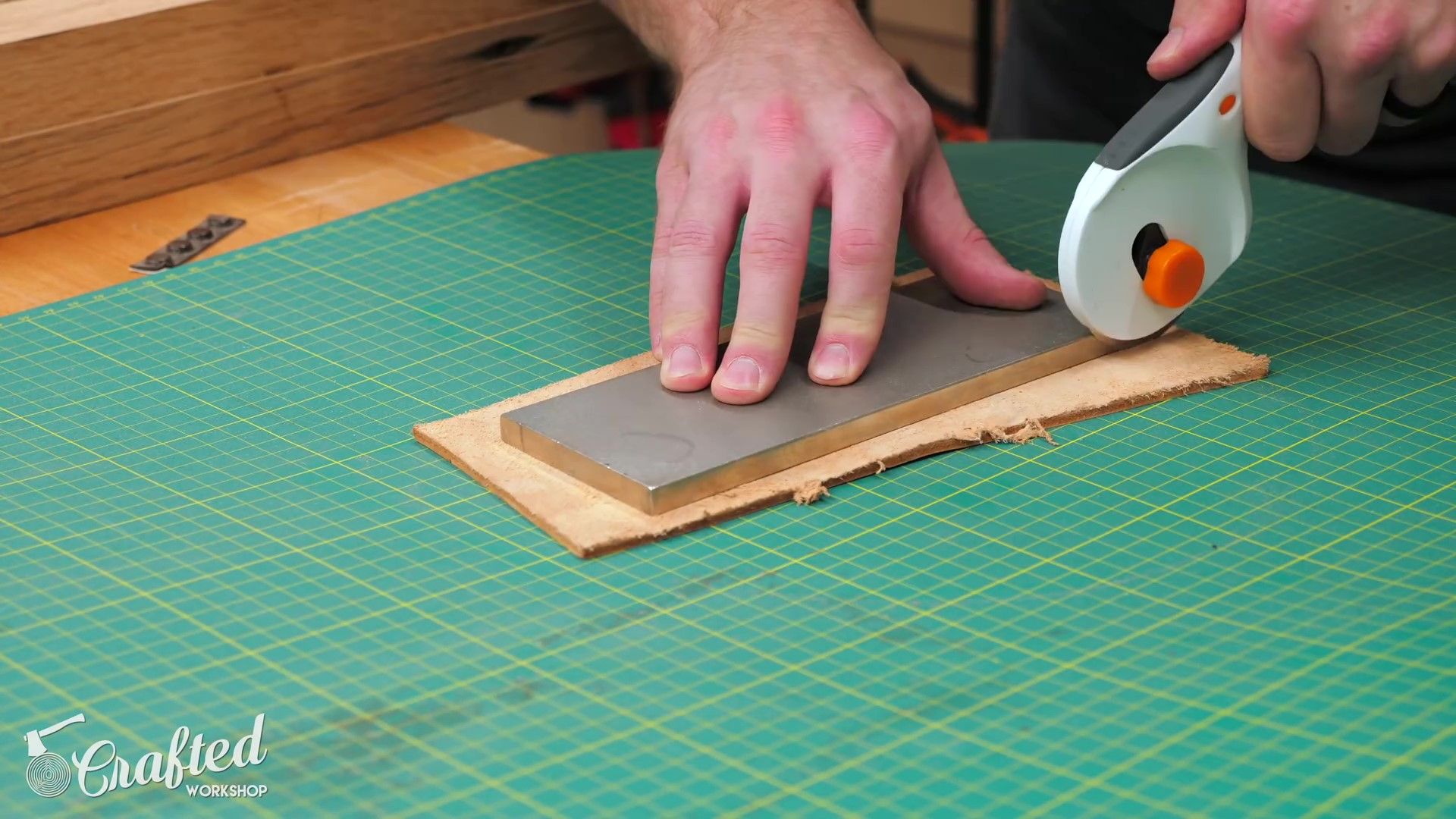 How I Sharpen Chisels and Plane Irons & My Sharpening Station ...