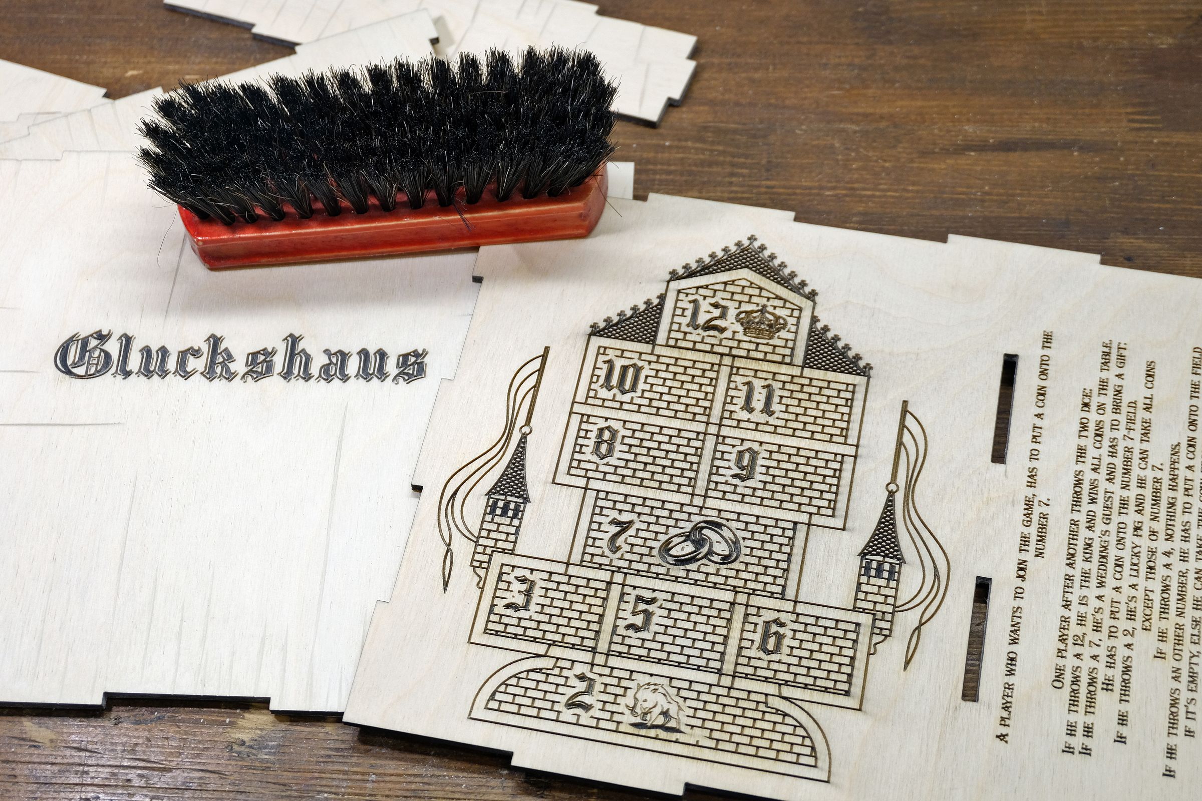 Glückshaus Is a Simple Medieval Gambling Dice Game : 11 Steps (with ...