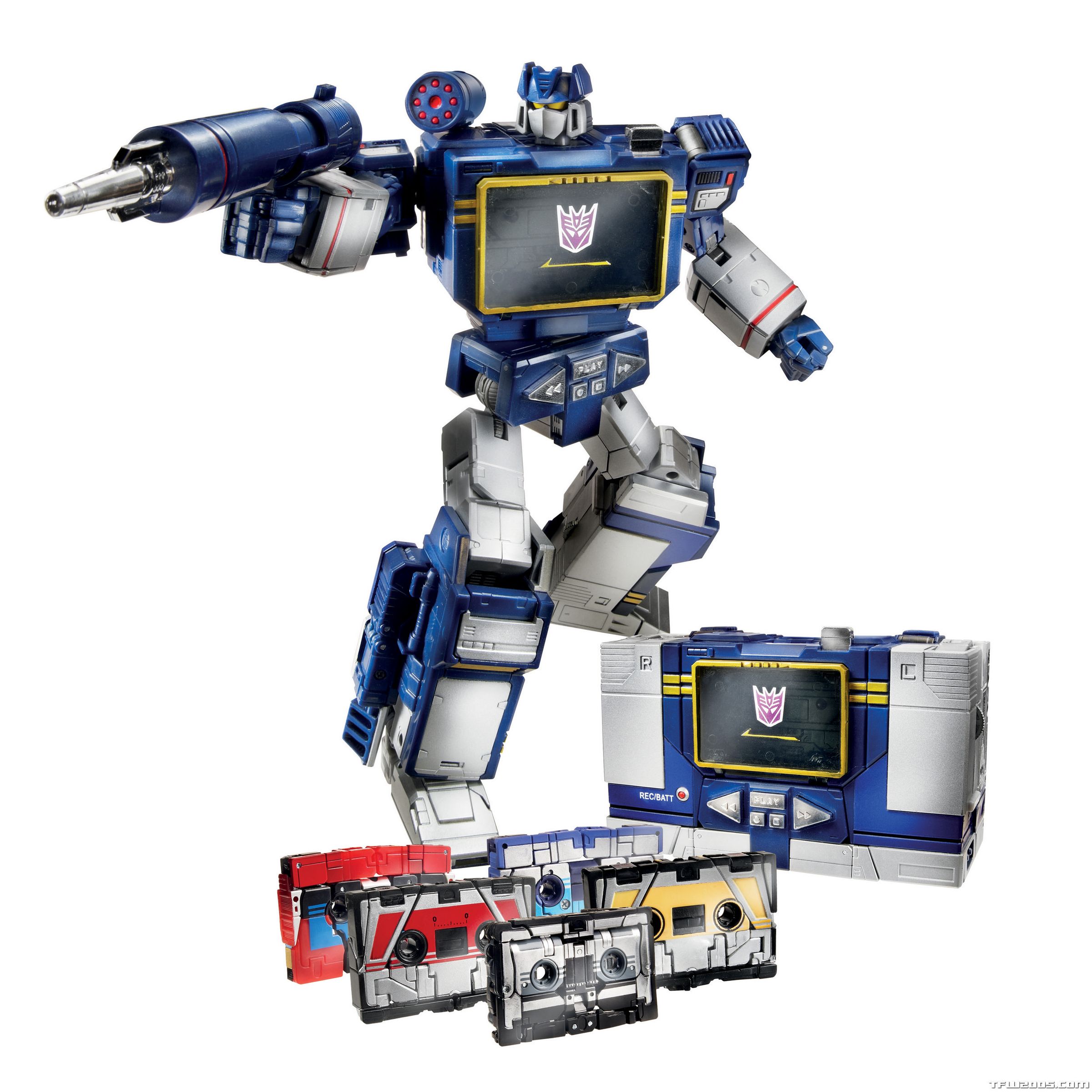 How to Make a Transformers Decepticons: "Soundwave" Costume : 12 Steps ...