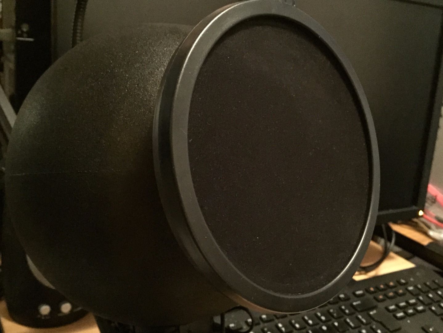 KopyKatica Eyeball Microphone Isolation Device : 15 Steps (with ...