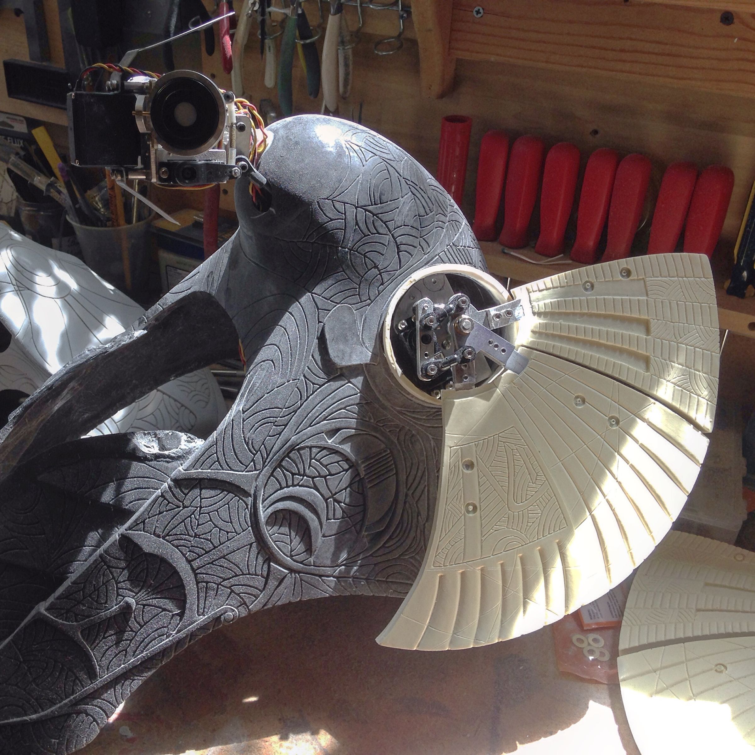 Stargate Helmet Animatronics : 9 Steps (with Pictures) - Instructables