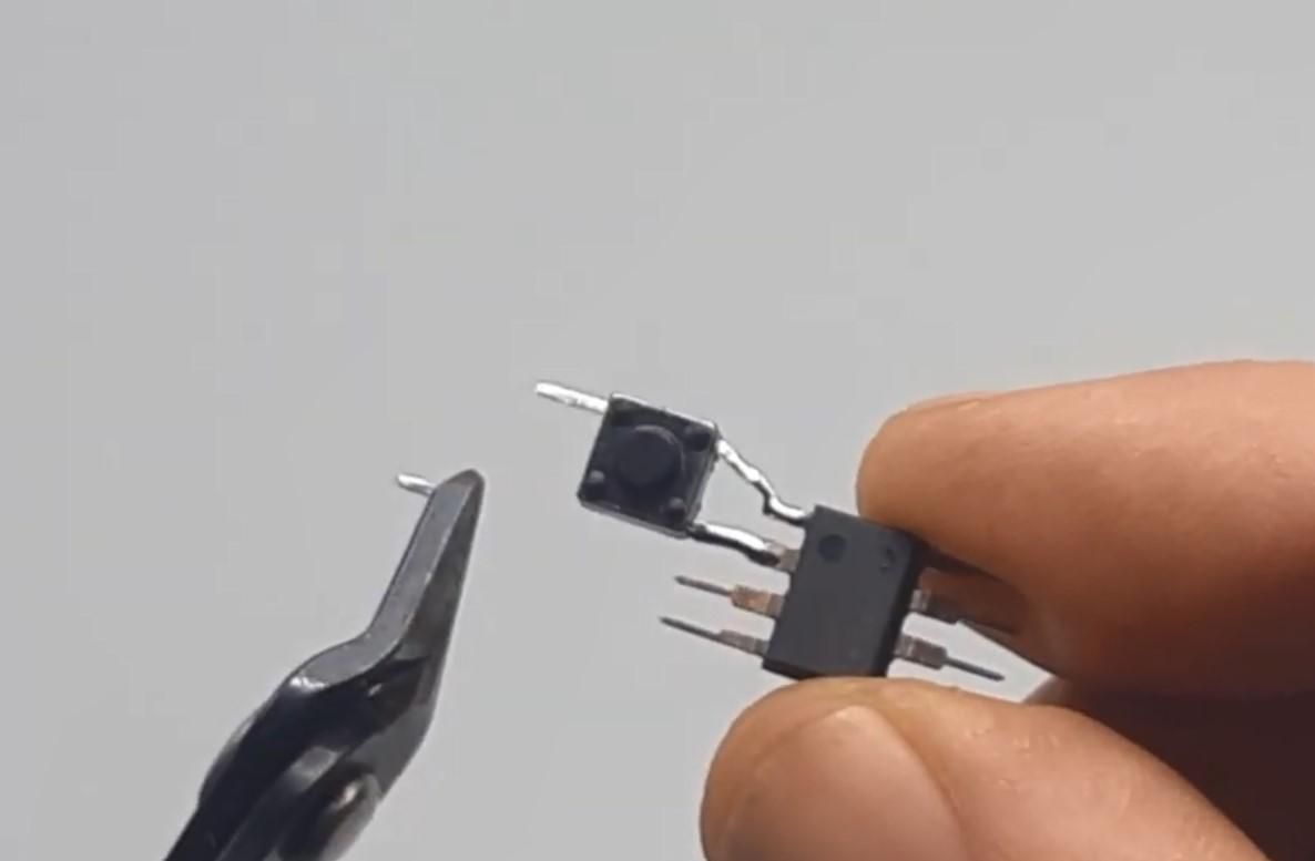 Simple Click on Click Off Circuit : 6 Steps (with Pictures) - Instructables
