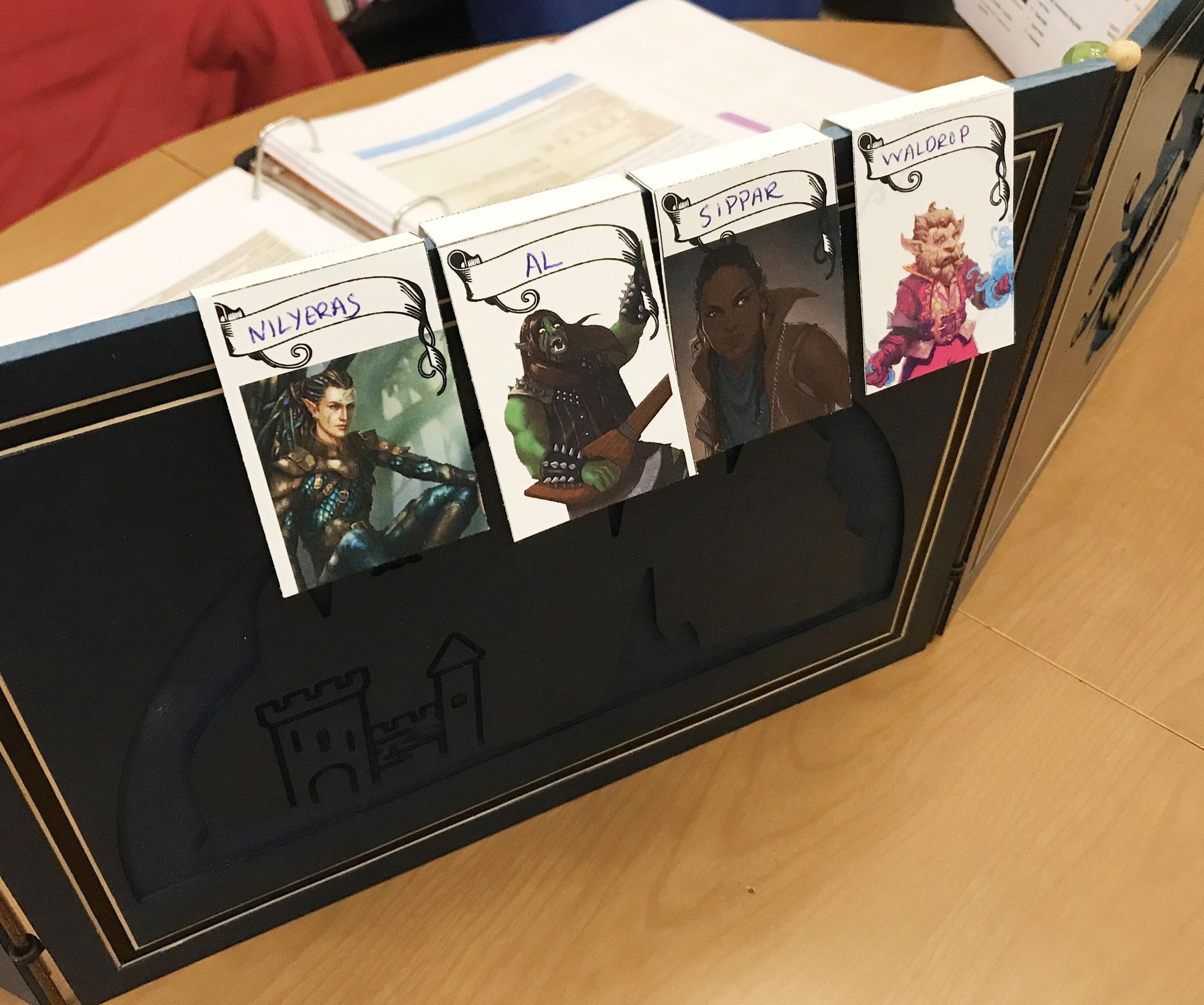 Custom DM Screen : 13 Steps (with Pictures) - Instructables