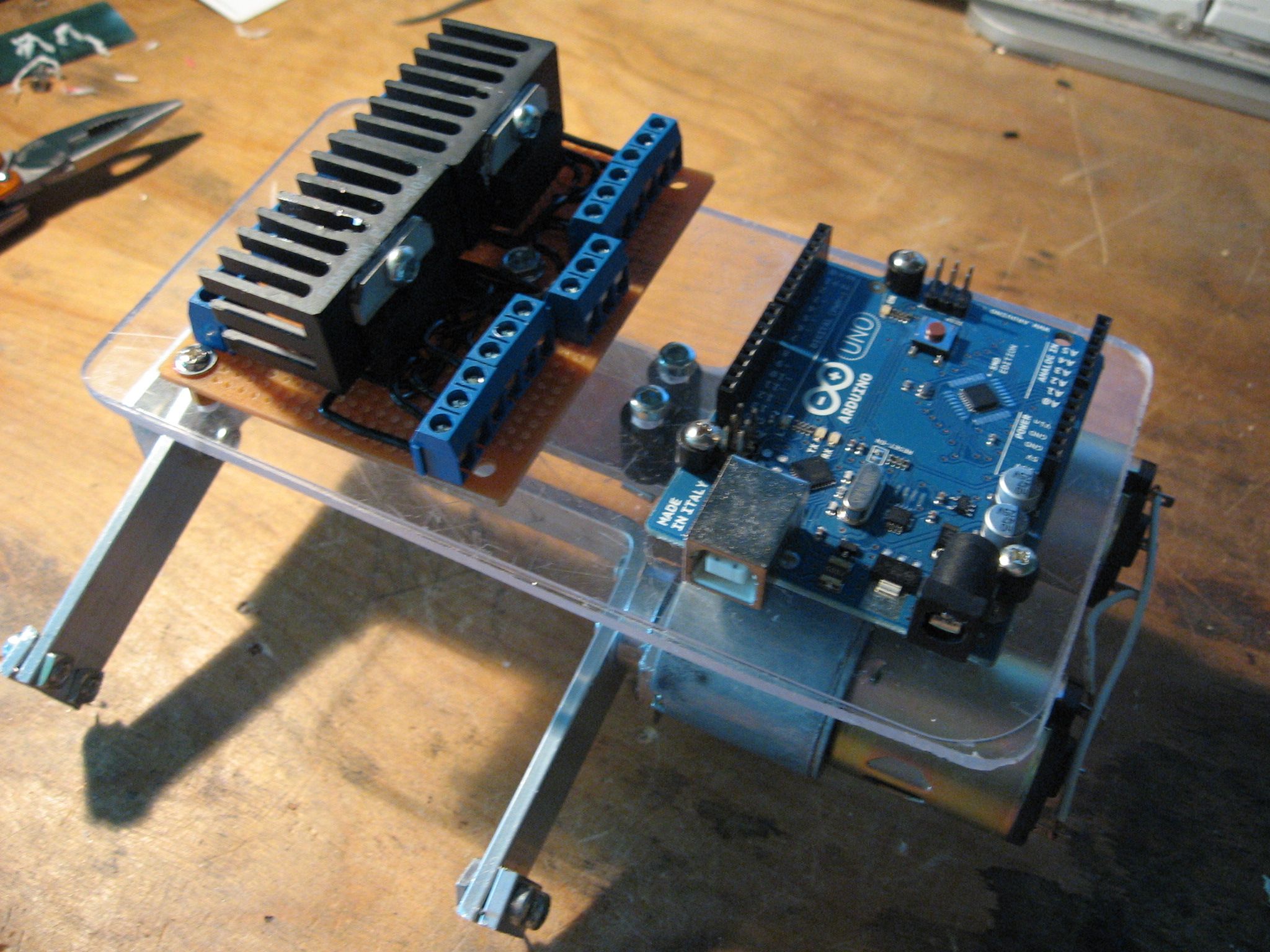 Tree Climbing Robot : 20 Steps (with Pictures) - Instructables