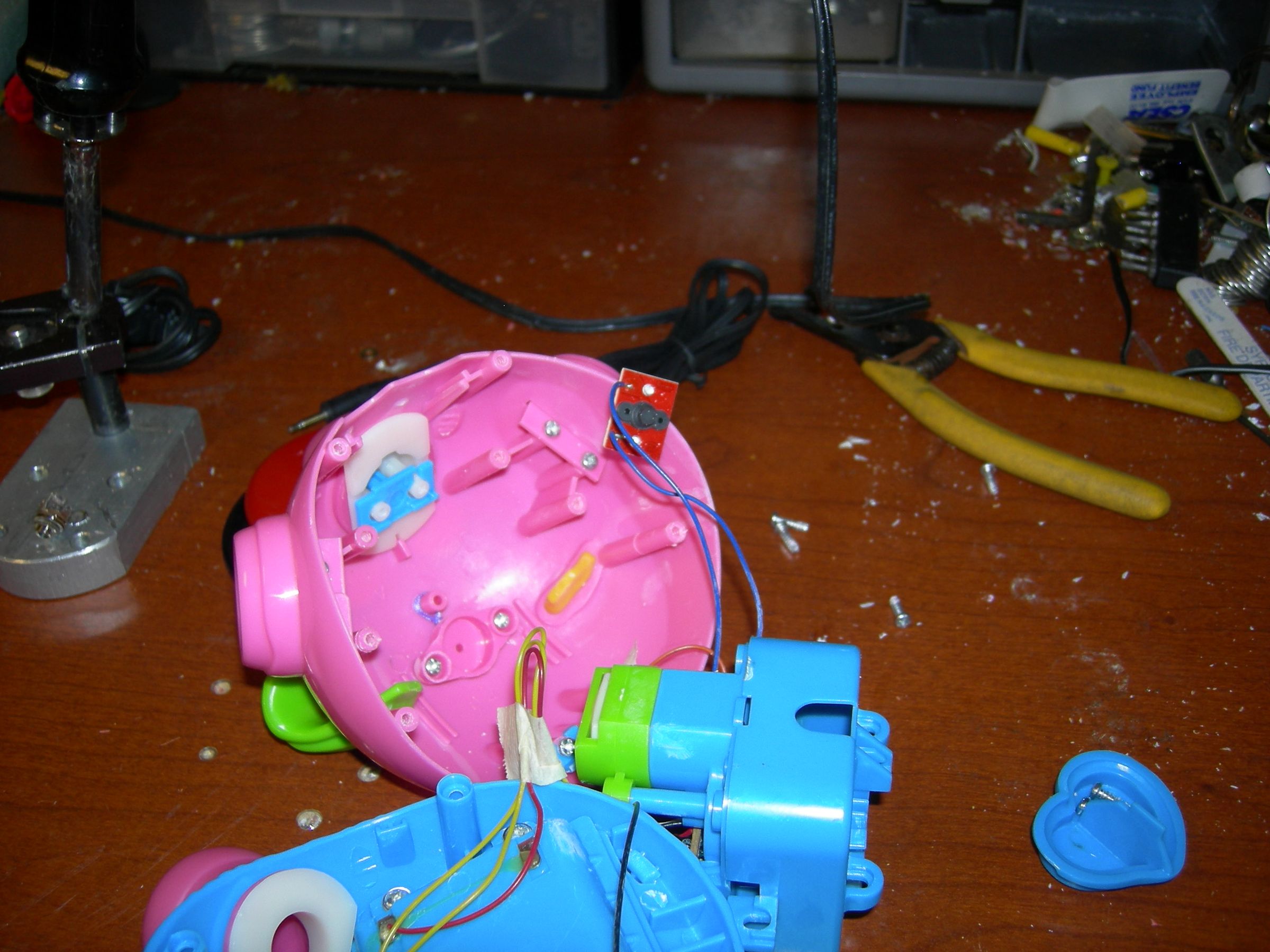 Switch Adapted Giggle Pig : 8 Steps (with Pictures) - Instructables