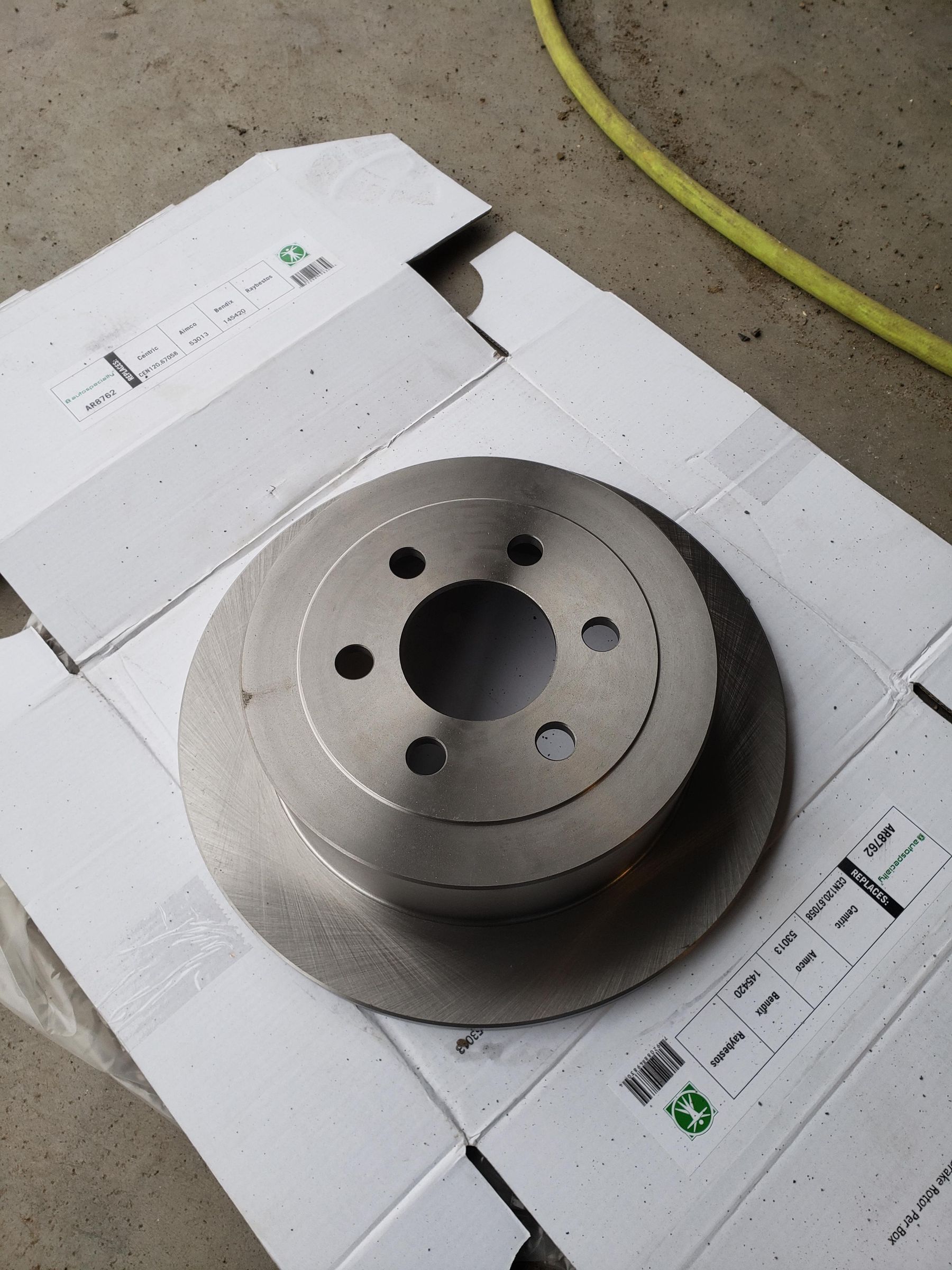 How to Replace the Brakes on a Vehicle : 8 Steps (with Pictures ...