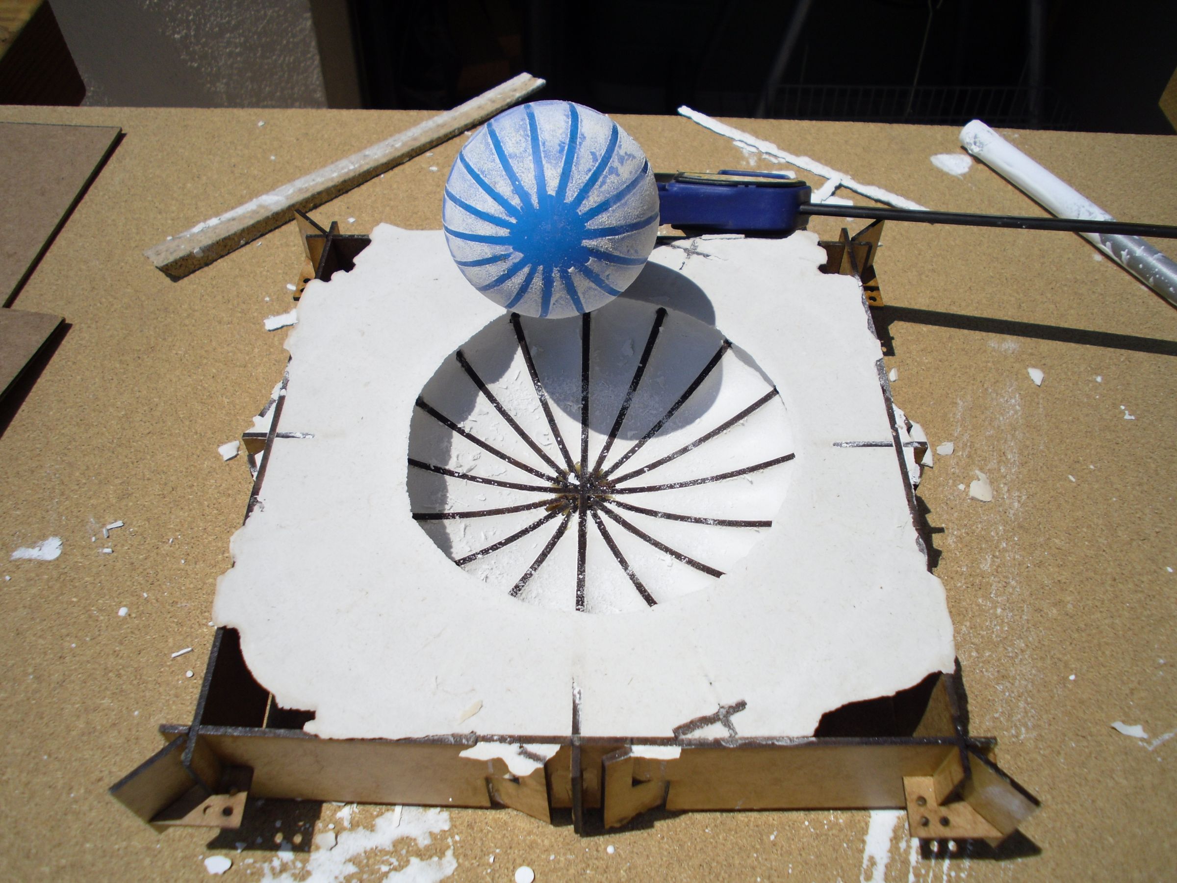 DIY - Holographic Parabolic Mirrors - the Mirascope : 8 Steps (with ...