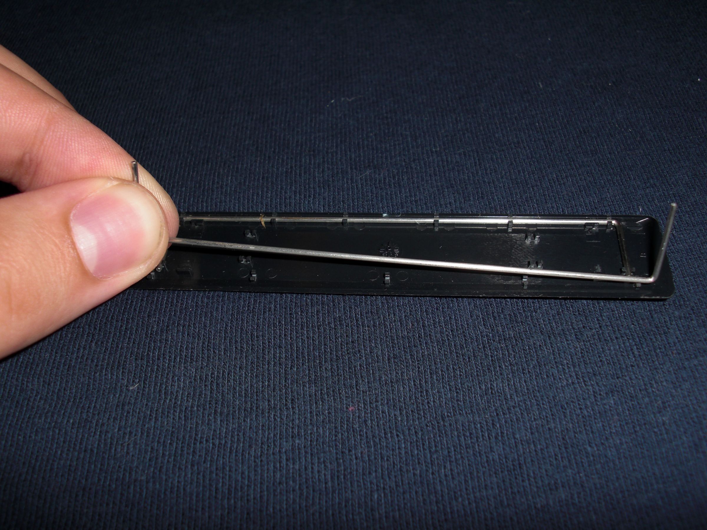 Clean Your Sticky Laptop Keyboard : 9 Steps - Instructables