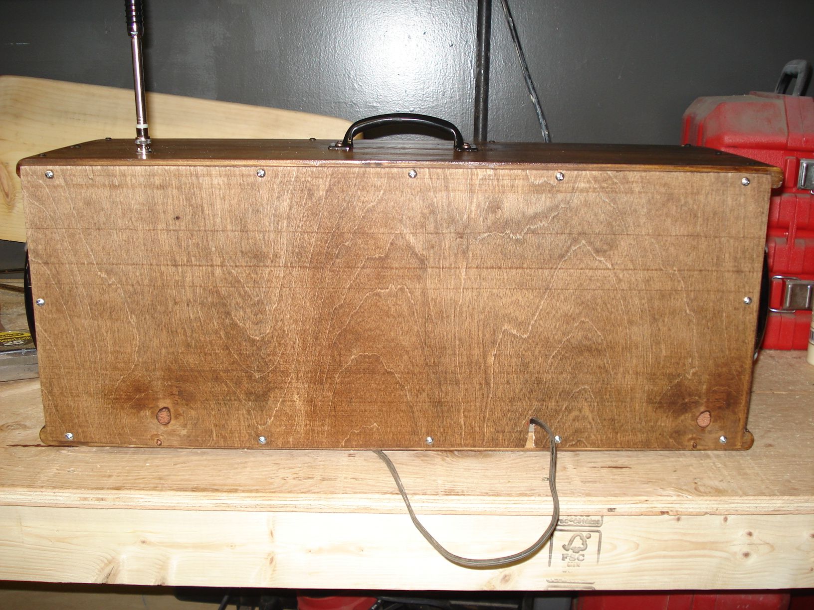 How to Make a Camping Radio : 11 Steps (with Pictures) - Instructables