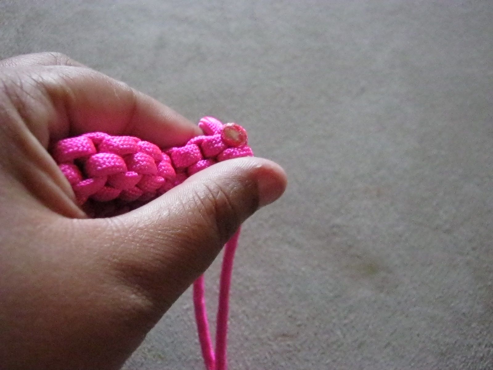 Paracord Breast Cancer Awareness Keychain : 8 Steps (with Pictures ...