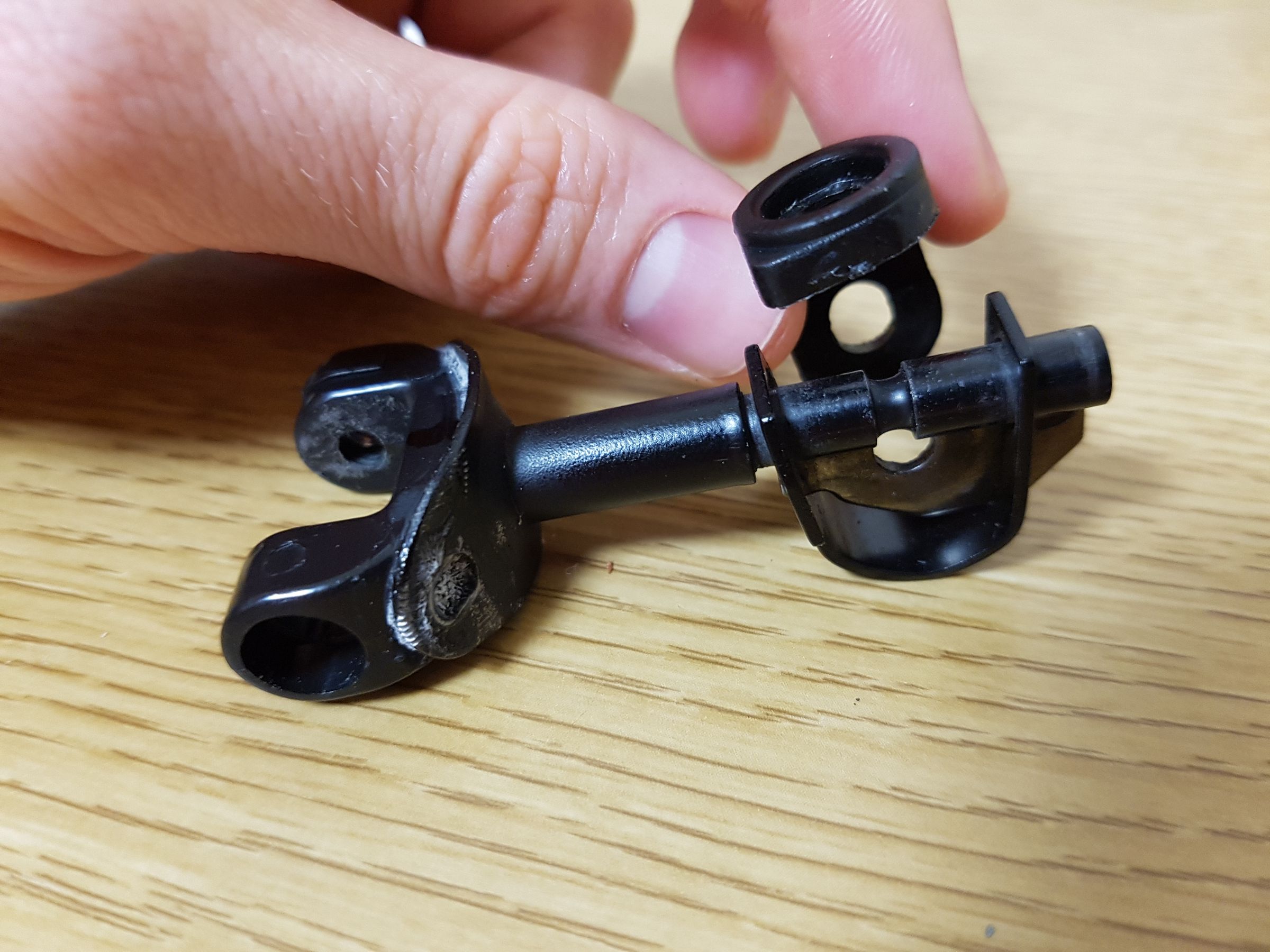 DIY Articulating Arm Mount for Phone or Camera : 9 Steps (with Pictures ...