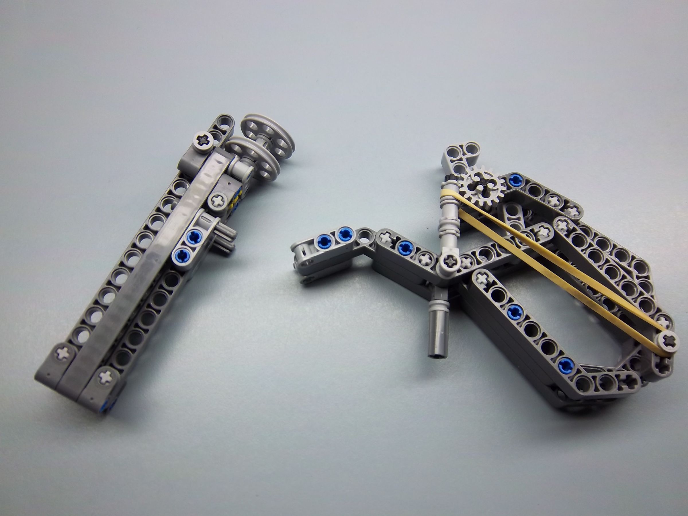 Working Lego Technic Revolver : 3 Steps - Instructables