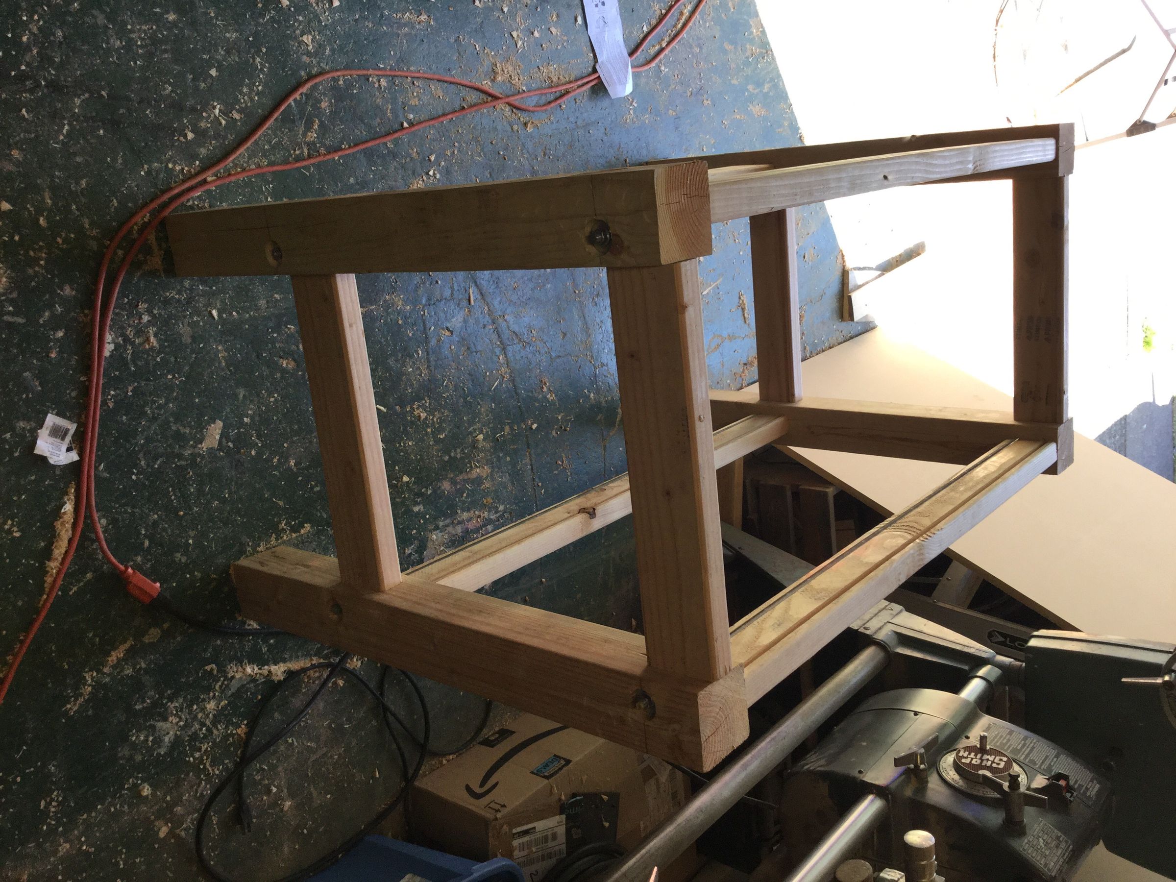 Sturdy Workbench : 12 Steps (with Pictures) - Instructables