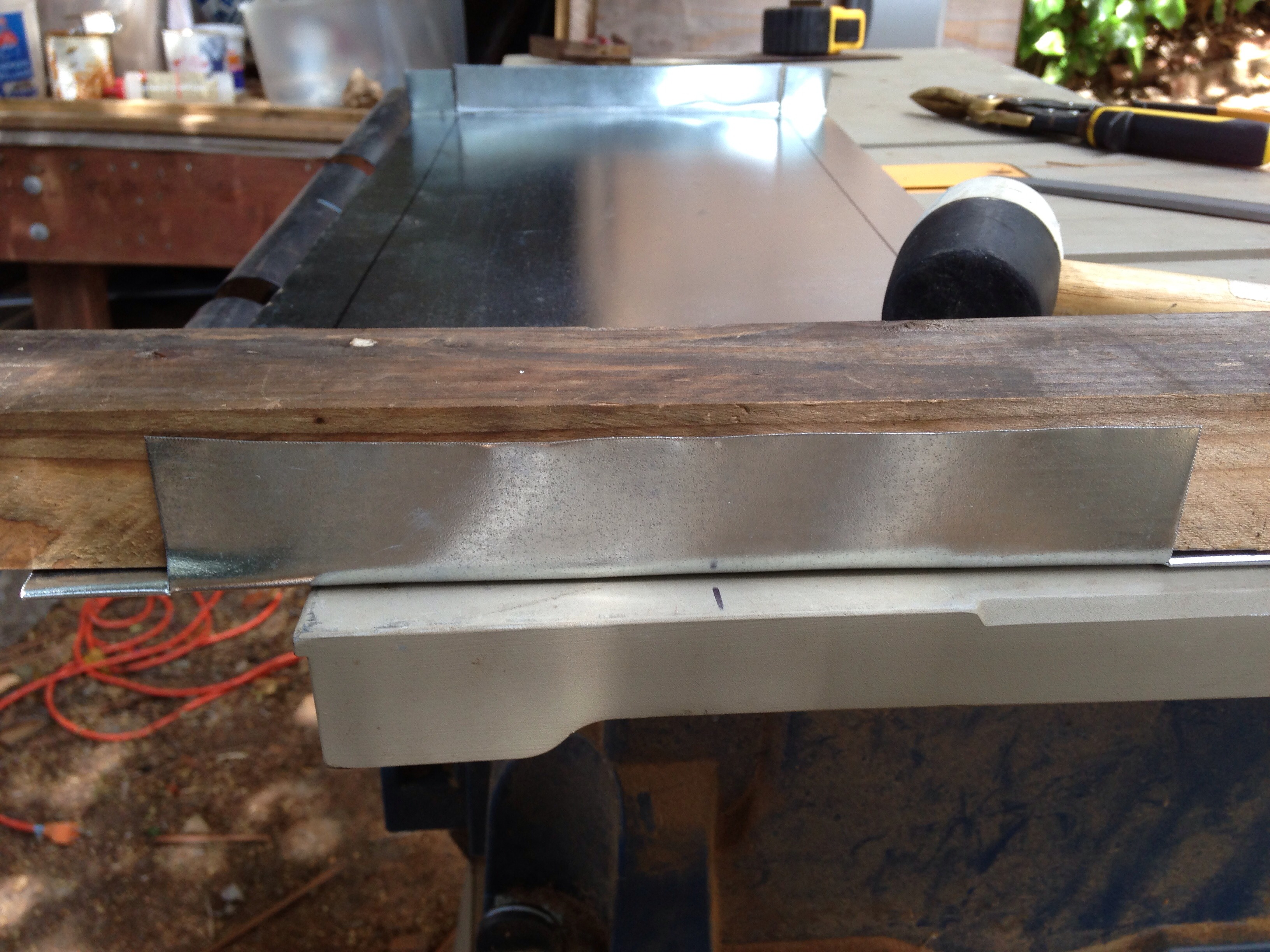 How to Build a Modern Mailbox : 8 Steps (with Pictures) - Instructables