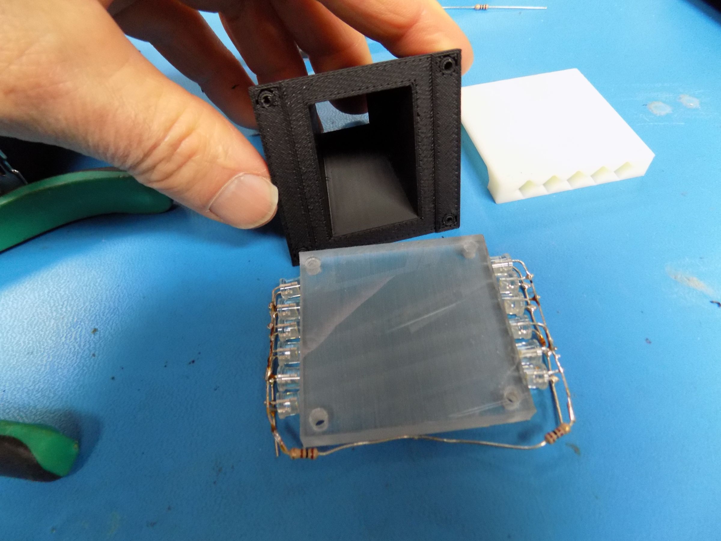 Film Negative Viewer and Converter : 8 Steps (with Pictures ...