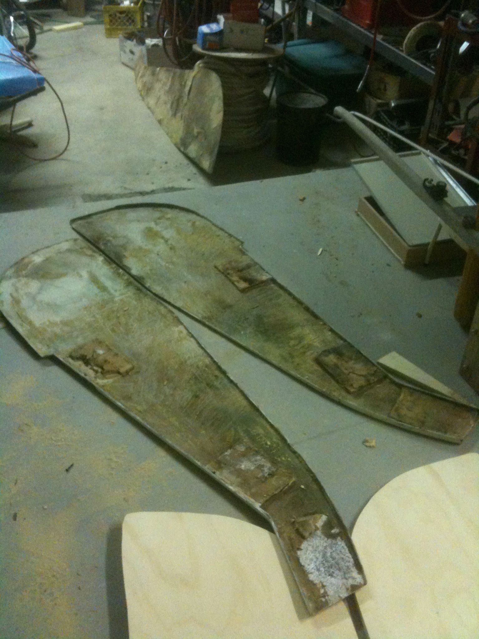 How to Build a Sailboat Rudder From Scratch : 10 Steps (with Pictures ...