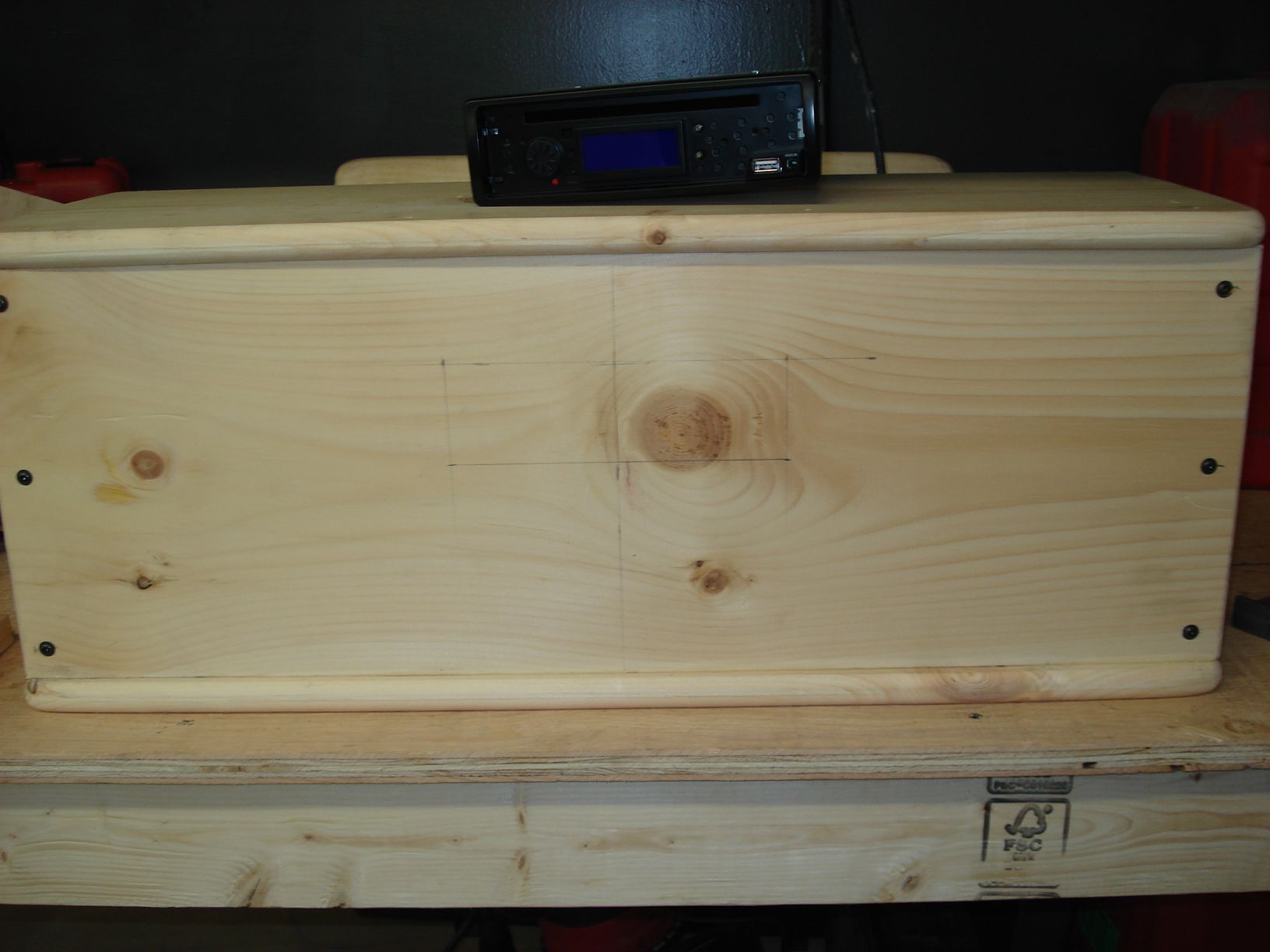 How to Make a Camping Radio : 11 Steps (with Pictures) - Instructables