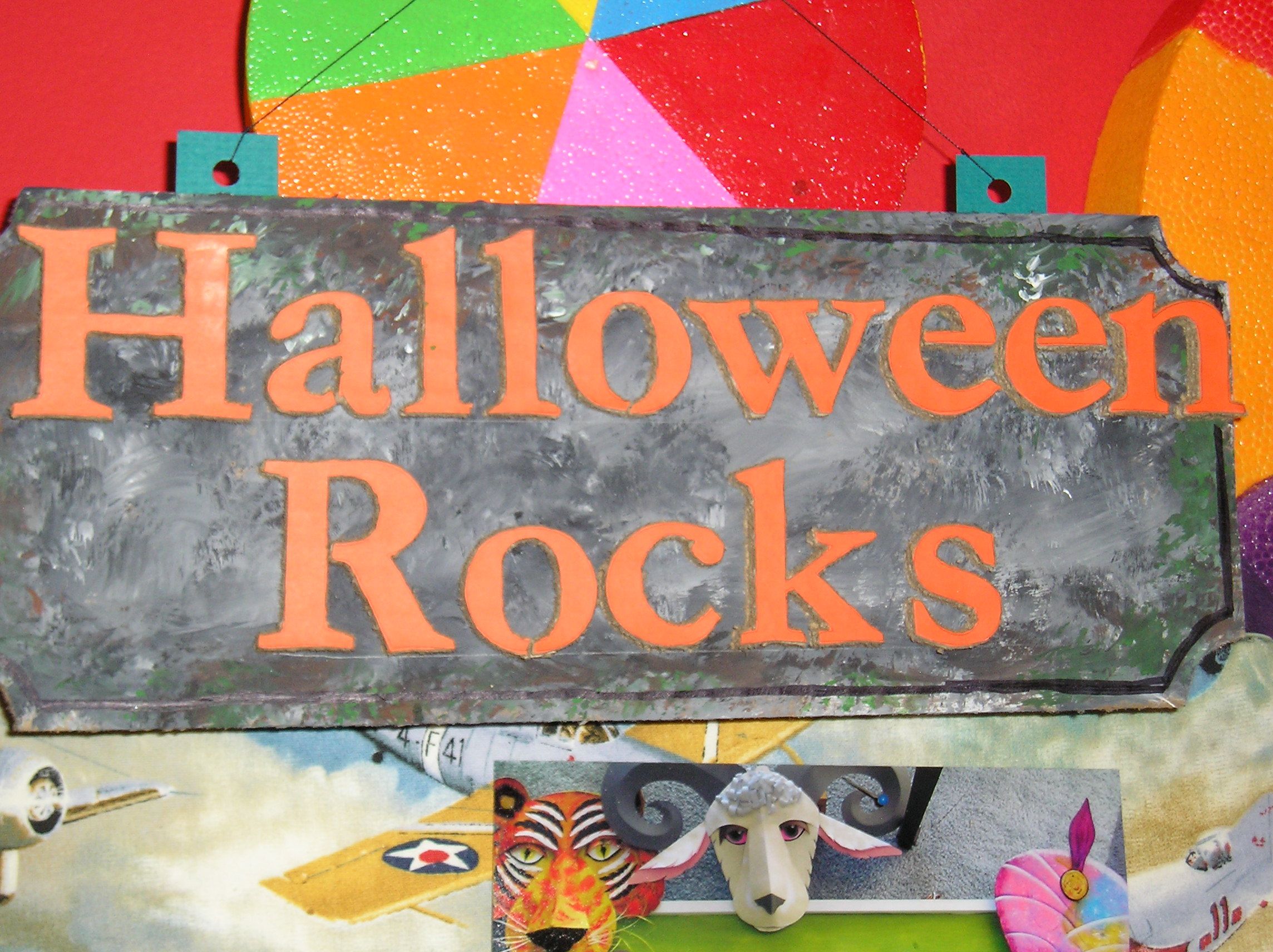 Make Signs Out of Cardboard! : 11 Steps (with Pictures) - Instructables