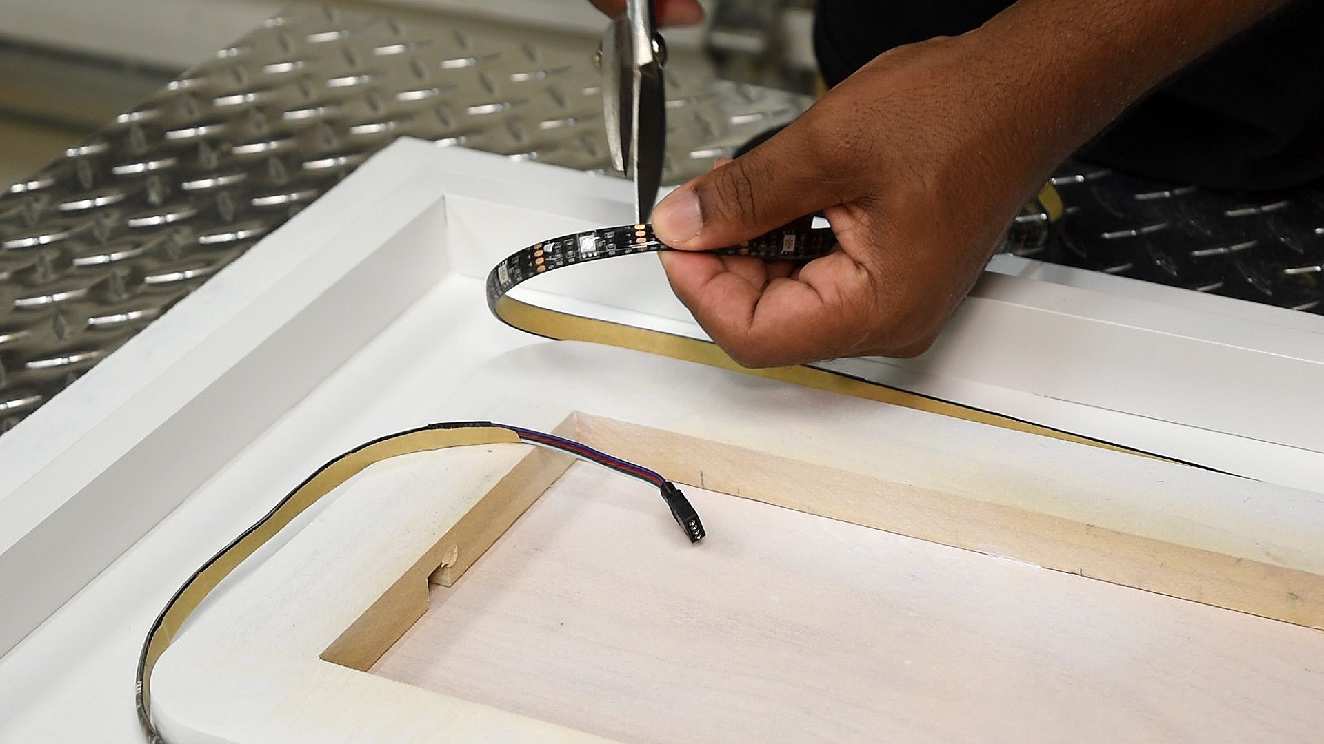 Epoxy Resin Wall Art With LEDs : 8 Steps (with Pictures) - Instructables