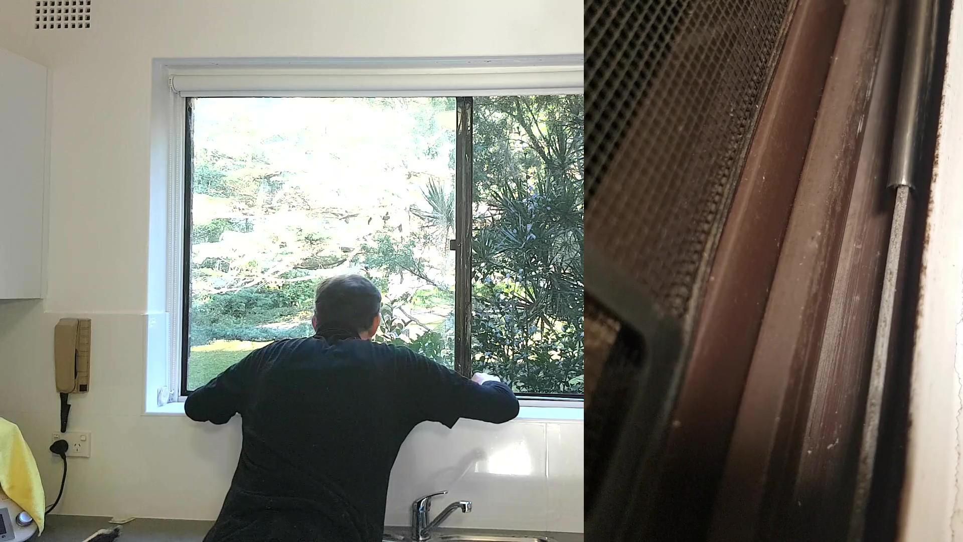 Fixing Sliding Aluminium Windows : 5 Steps (with Pictures) - Instructables