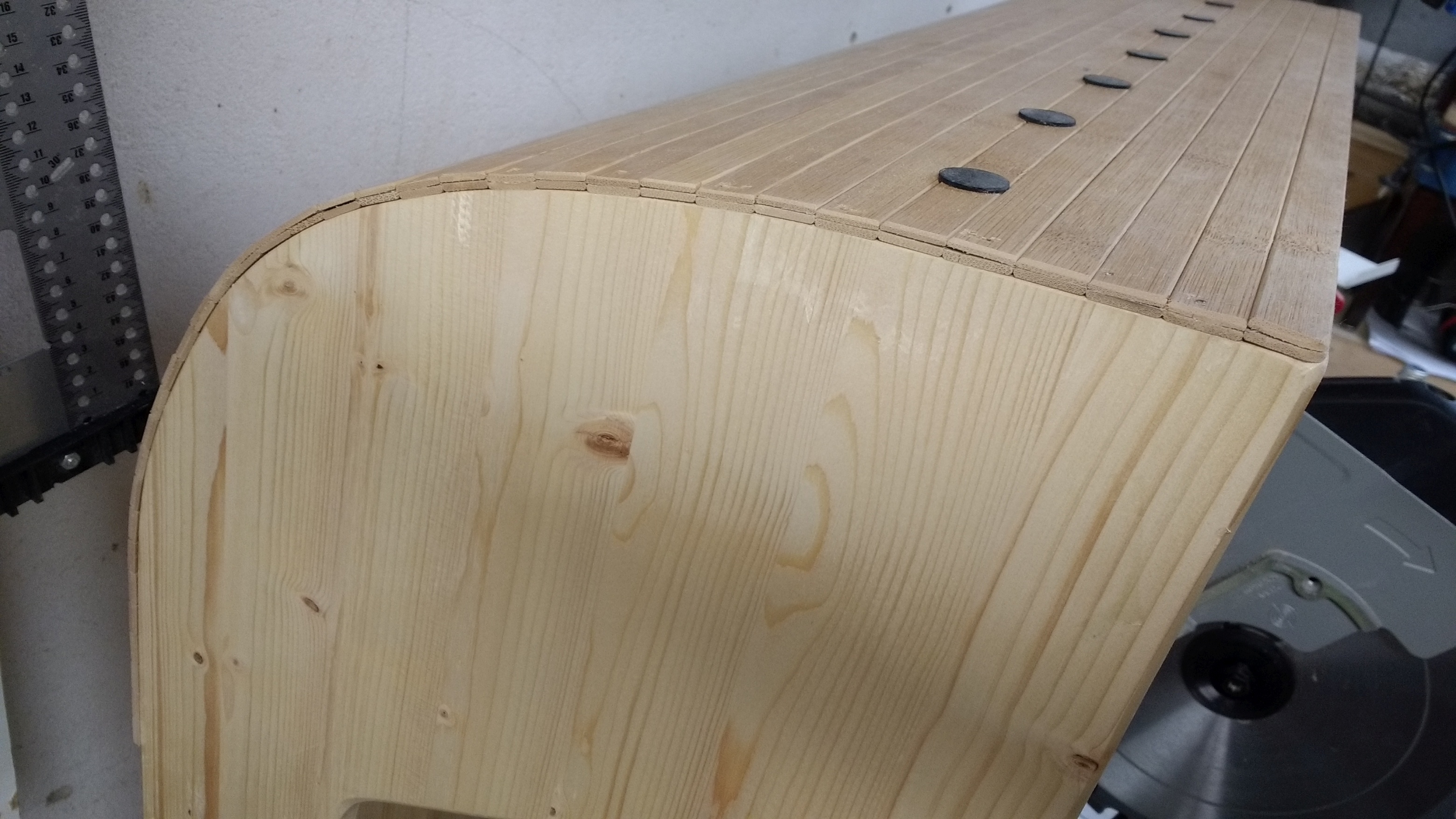 Build a Dust Extraction Cabin for the Miter Saw : 10 Steps (with ...