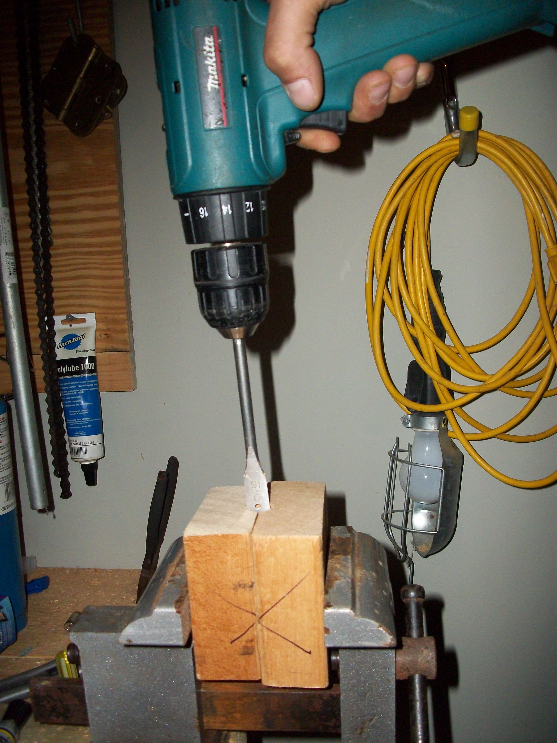 AR-15/M16 Barrell Vise Block : 4 Steps - Instructables