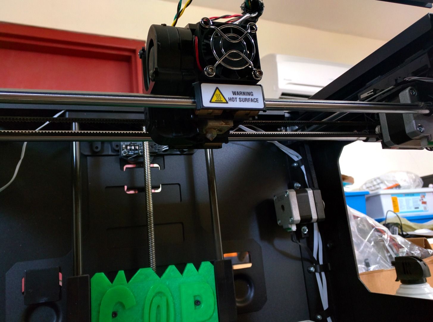 MakerBot Replicator 2 Fast Clean Guide : 8 Steps (with Pictures) - Instructables