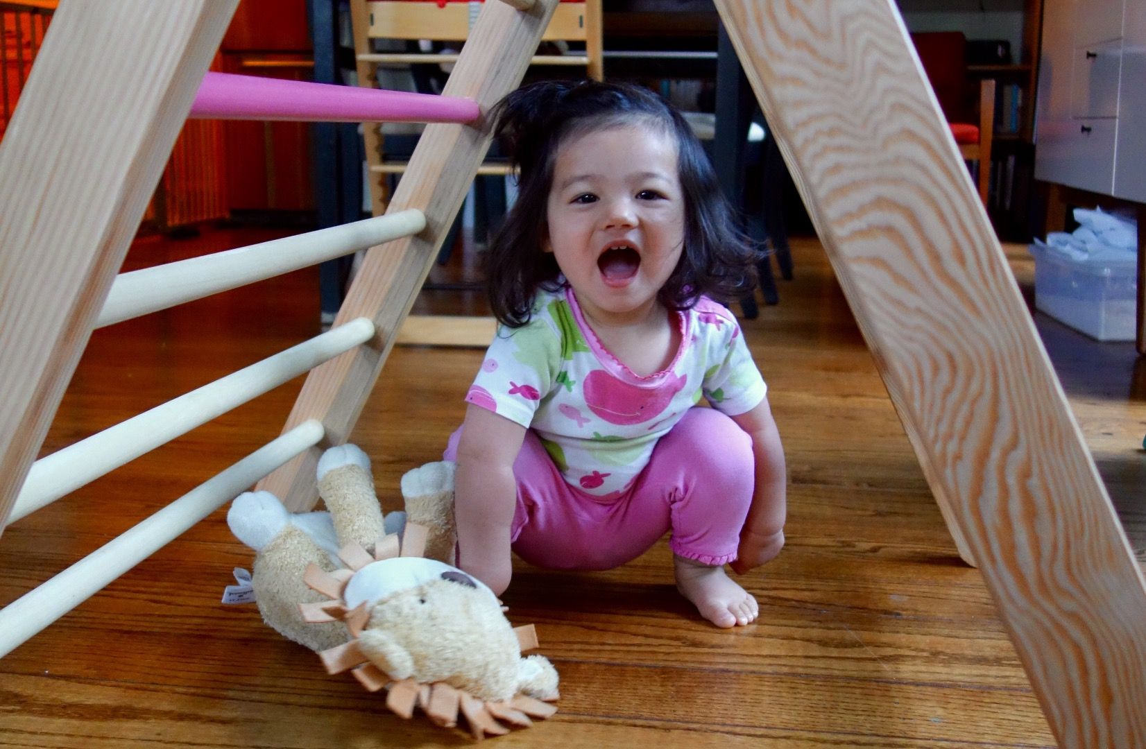 How to Make a Foldable Pikler Triangle (climbing Frame) : 10 Steps ...