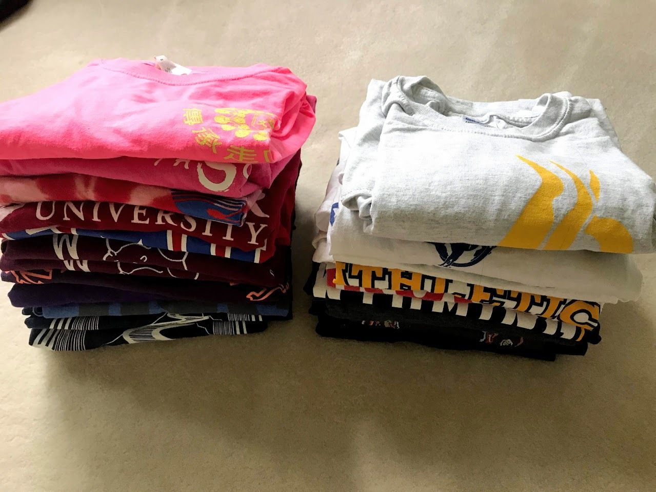 T-Shirt Rug (No Sew!) : 10 Steps (with Pictures) - Instructables