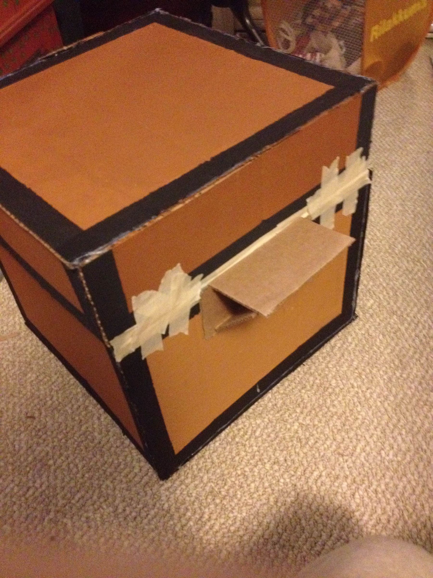 Minecraft Cardboard Chest : 5 Steps - Instructables