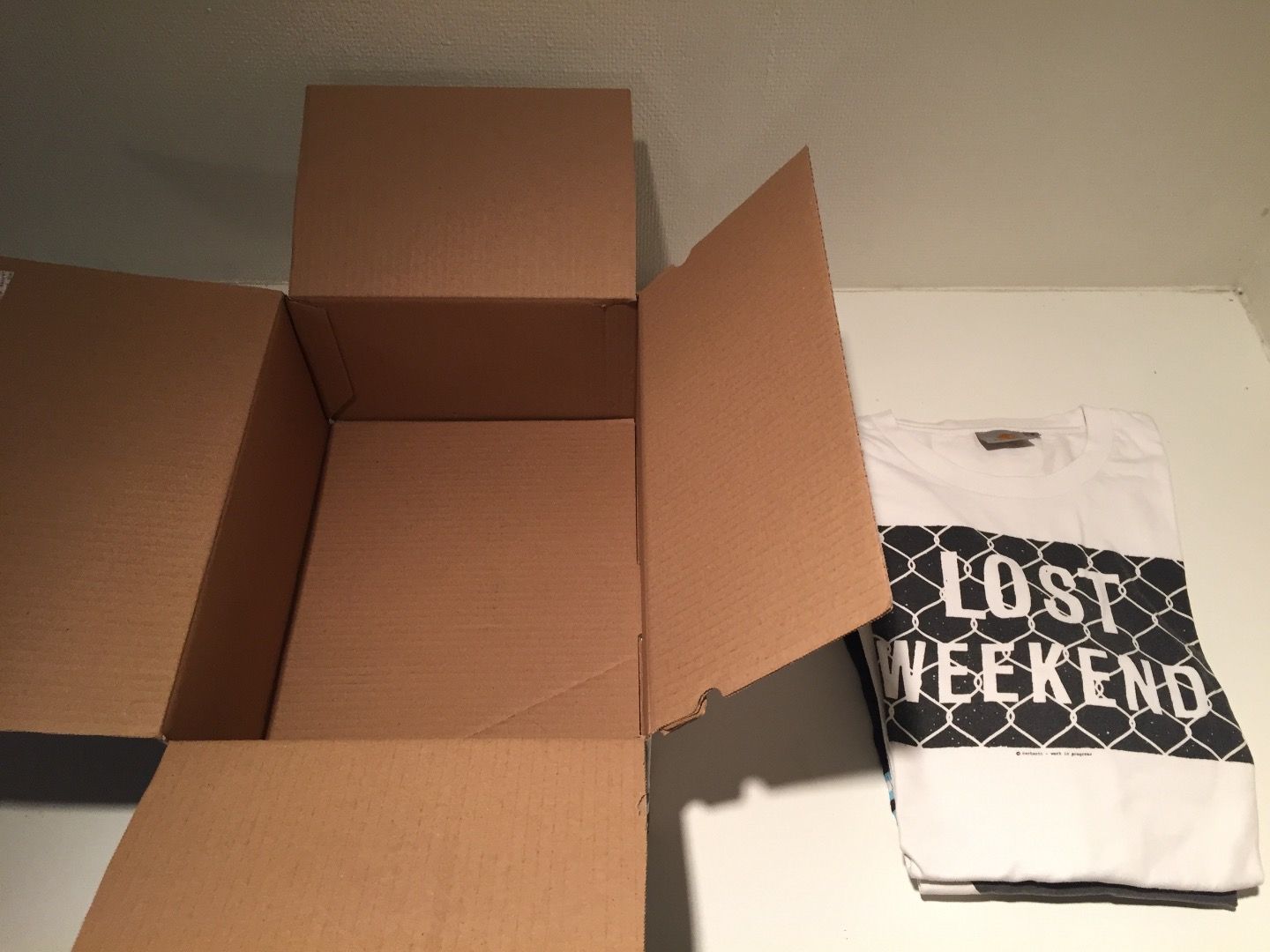 Cardboard Clothing Hanger : 6 Steps (with Pictures) - Instructables