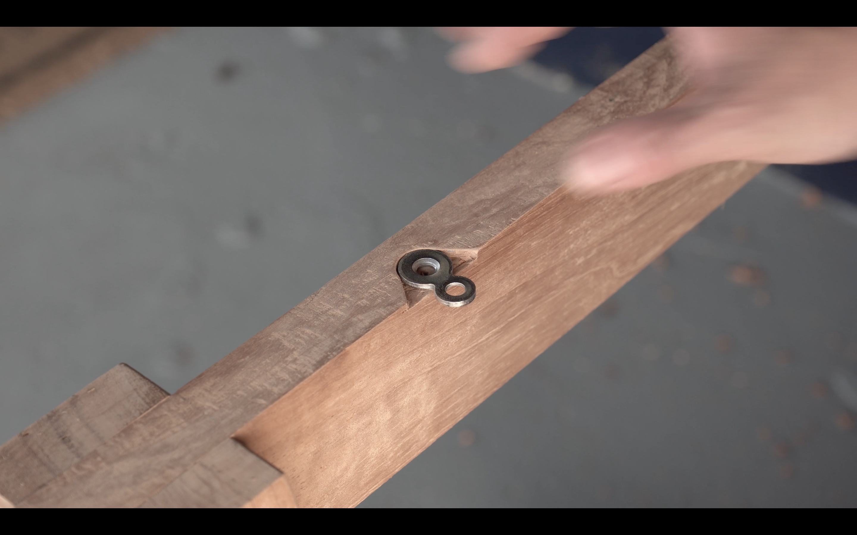 Modern Dining Table - Traditional Joinery : 10 Steps (with Pictures ...